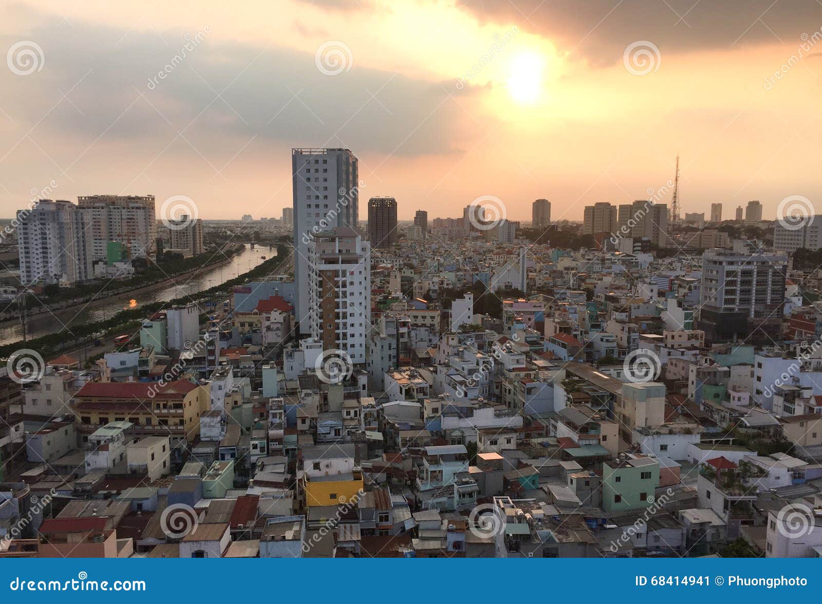 Sunset in Saigon, Vietnam editorial photo. Image of saigon - 68414941