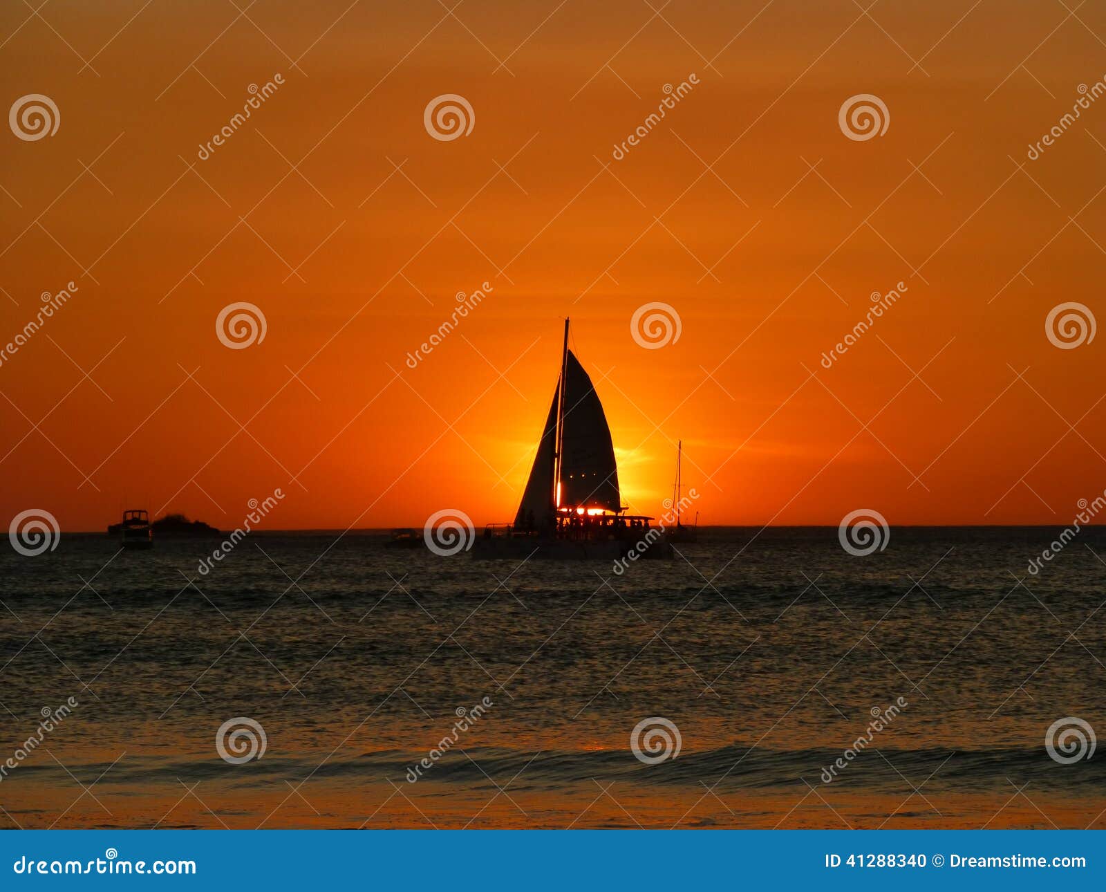 Sunset Sailboat in Costa Rica Stock Photo - Image of beach, beautiful ...