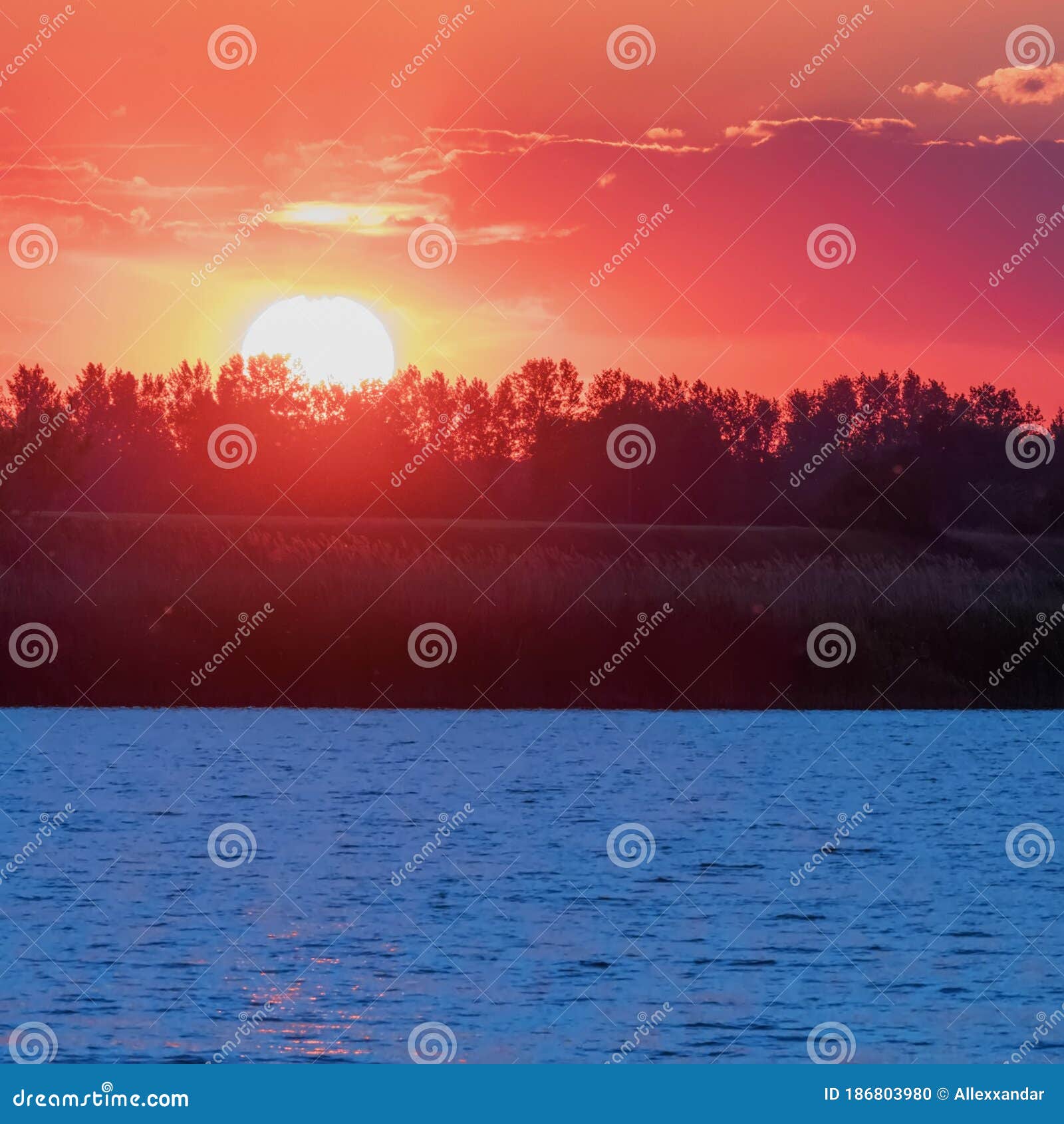 Sunset Scene Over Lake, Water Surface Sunset Stock Photo - Image of ...