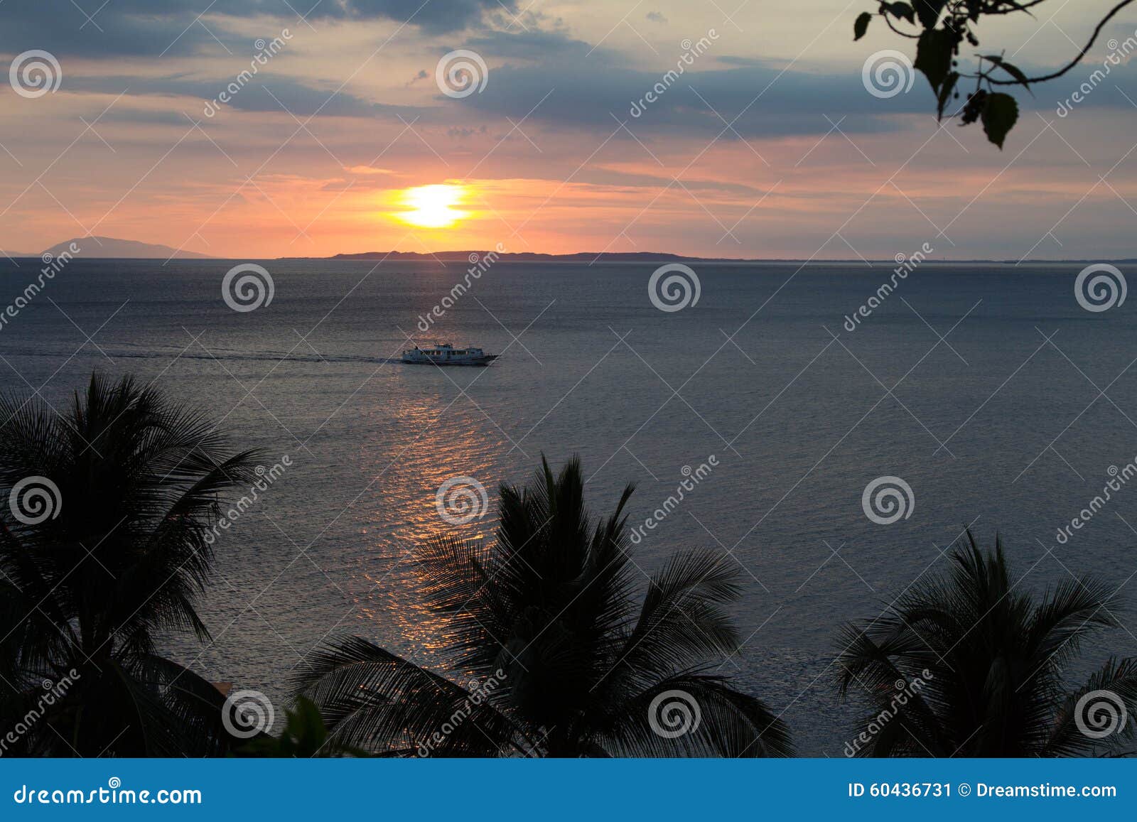 Sunset At Tagaytay Ridge In Lemery, Batangas Center View Of Batangas ...