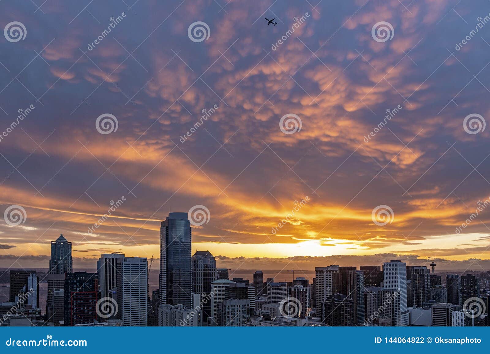 Sunset in Seattle stock photo. Image of north, clean - 144064822