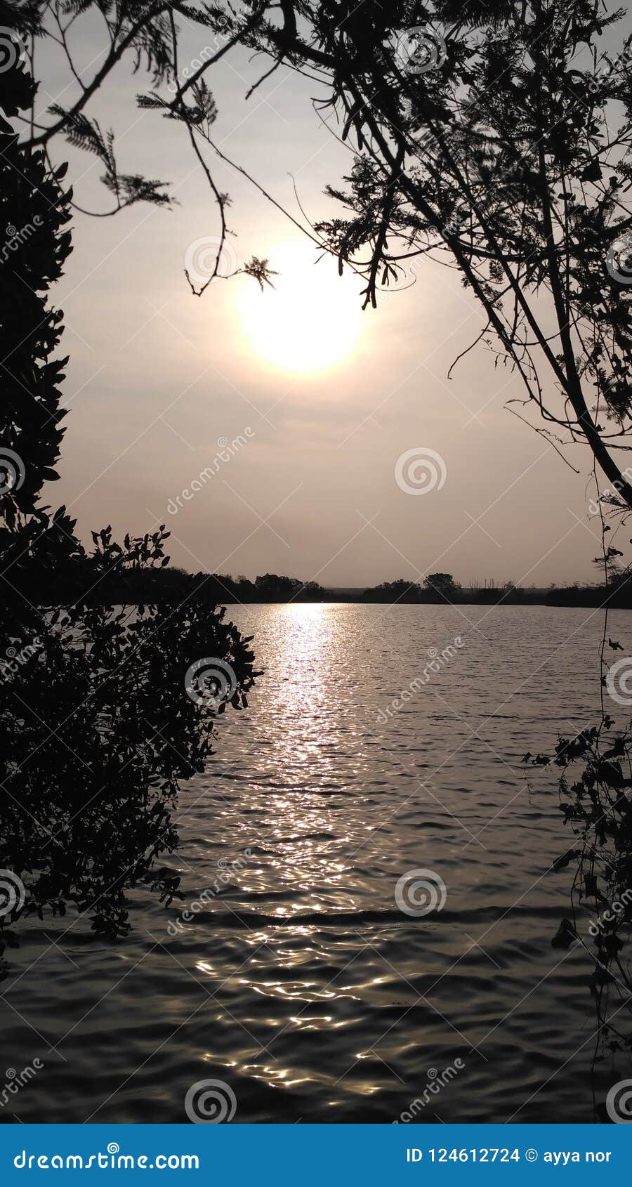 Sunset stock photo. Image of sunset, indah, matahari - 124612724