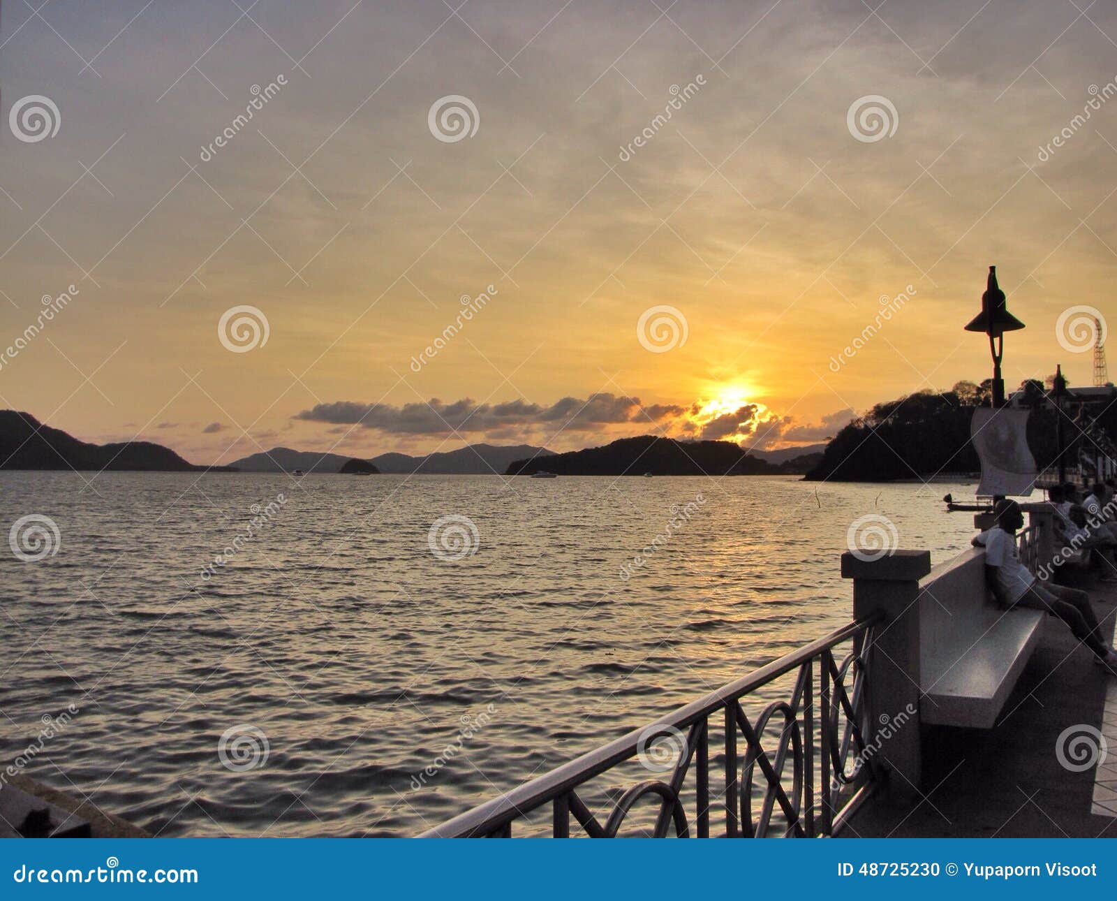 Sunset and the shadow editorial image. Image of blues - 48725230