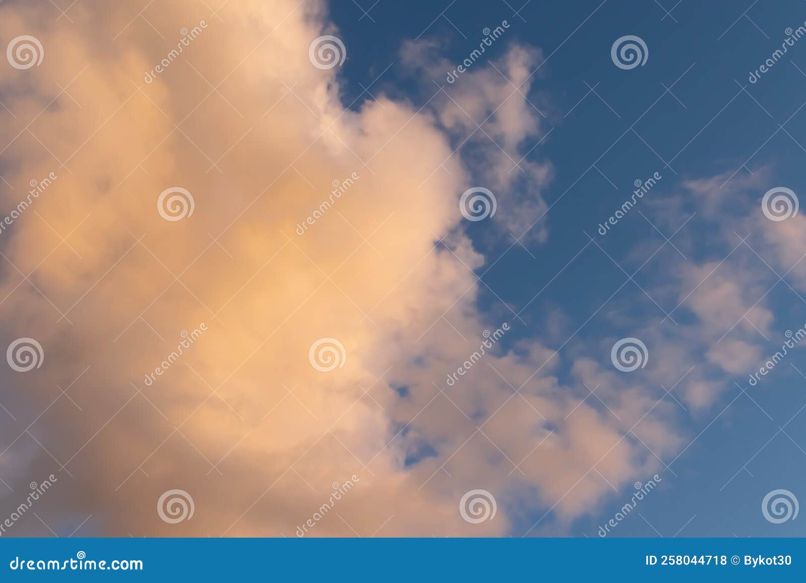 Blue Sky and Pink Clouds. Beautiful Sunset in the Sky. Sky Background ...
