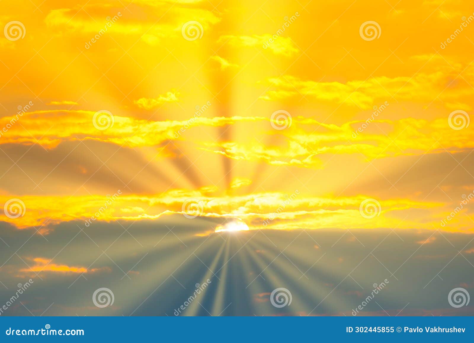 Sunset Sky with Sunset Clouds and Sun Rays Stock Image - Image of ...