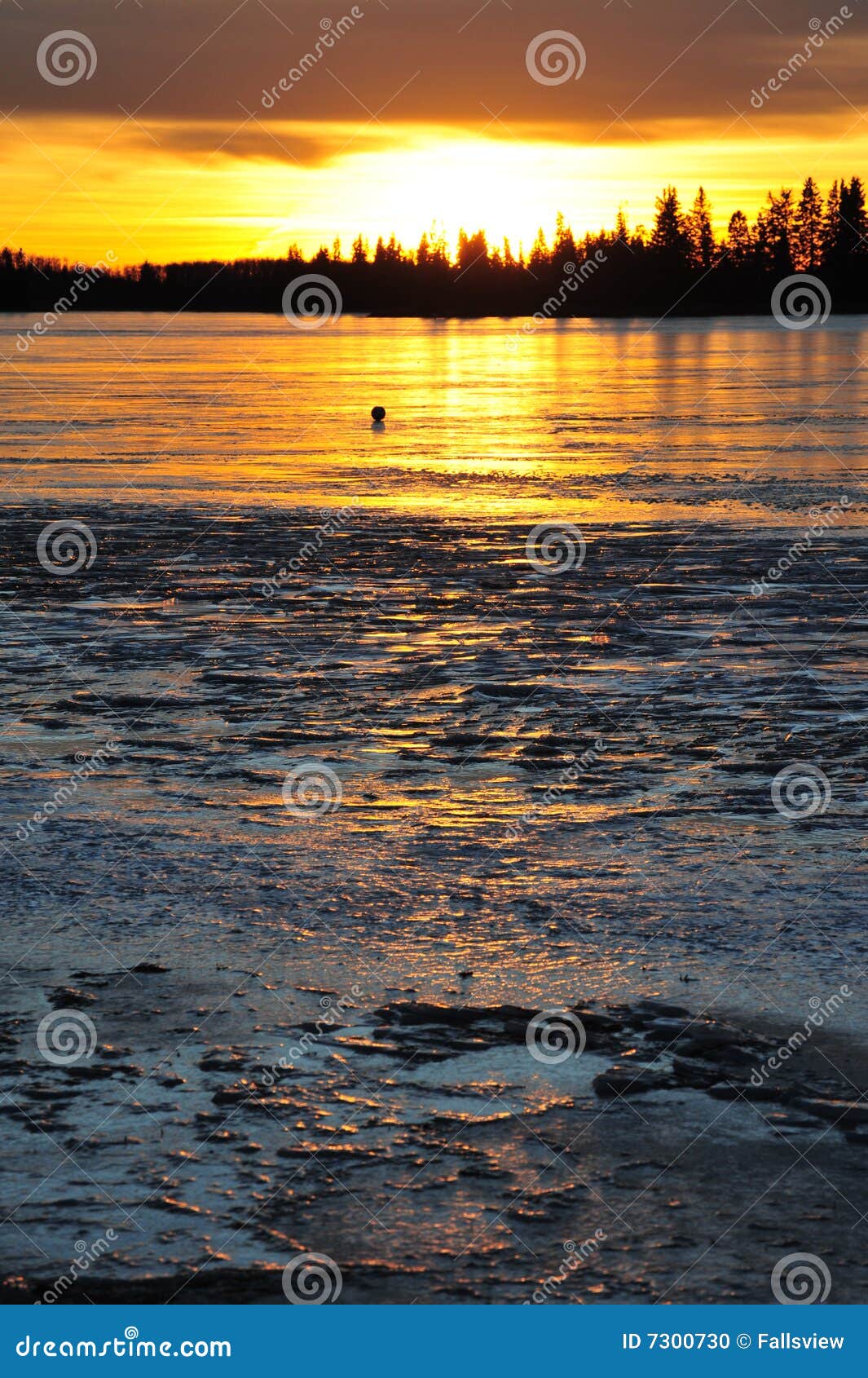 Sunset sky and ice lake stock photo. Image of frozen, horizon - 7300730