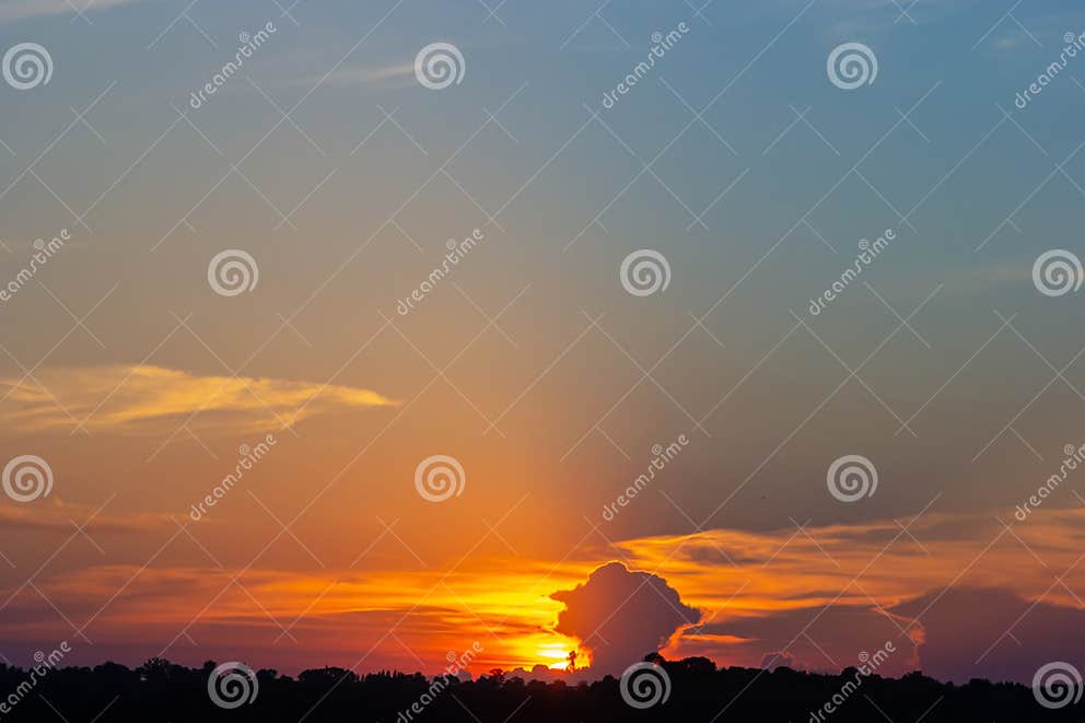 Sunset Sky with Multicolor Clouds. Dramatic Twilight Sky Background ...