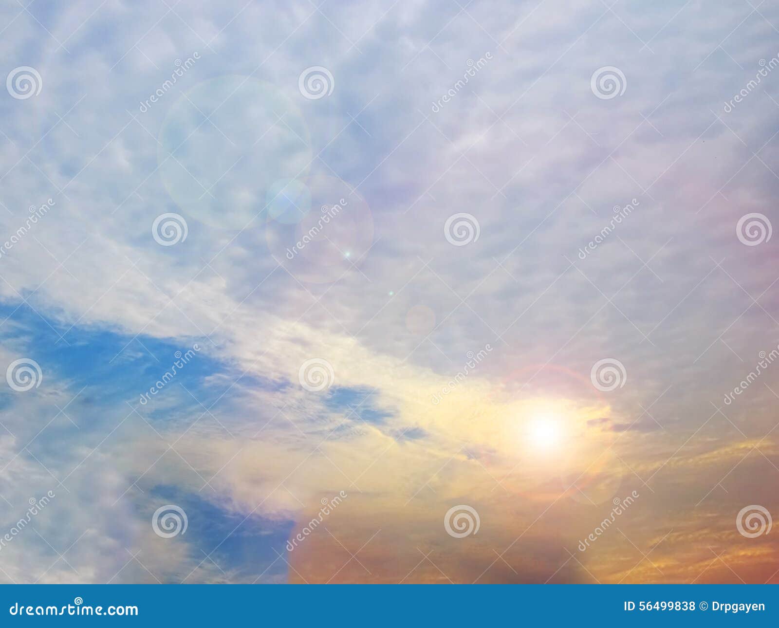 Sunset Sky of Multiple Colors Scaterred Ray of Sunlight Stock Photo ...