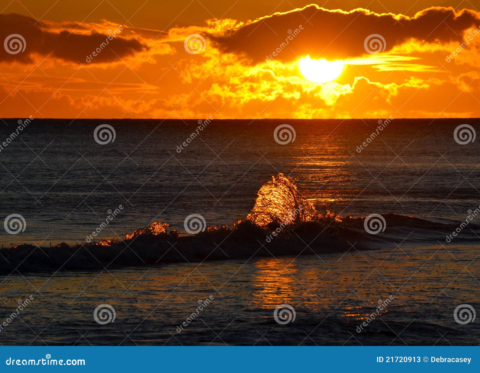 Sunset Splash stock image. Image of surf, ocean, kaanapali - 21720913