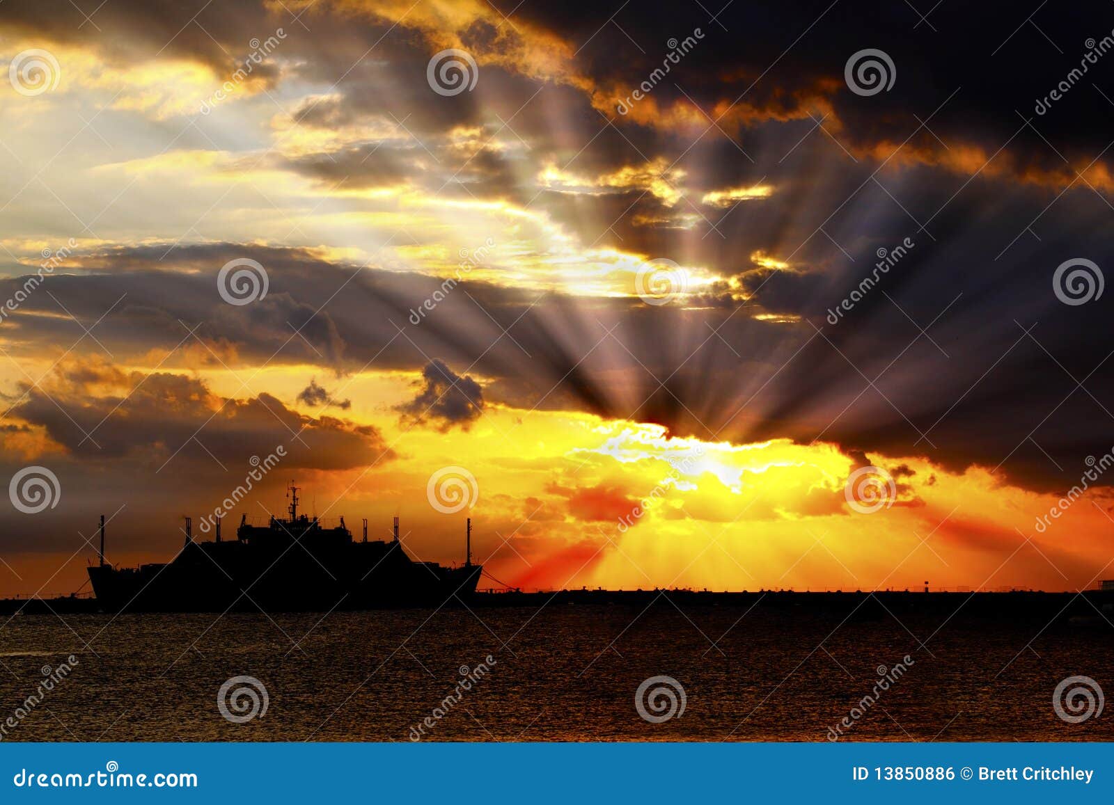 Sunset sun bursts stock photo. Image of dramatic, ocean - 13850886