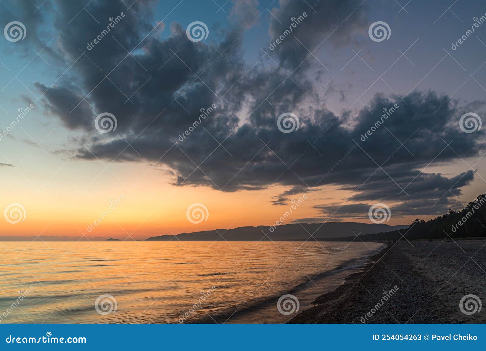 Sunset on Superior Lake stock image. Image of clouds - 254054263