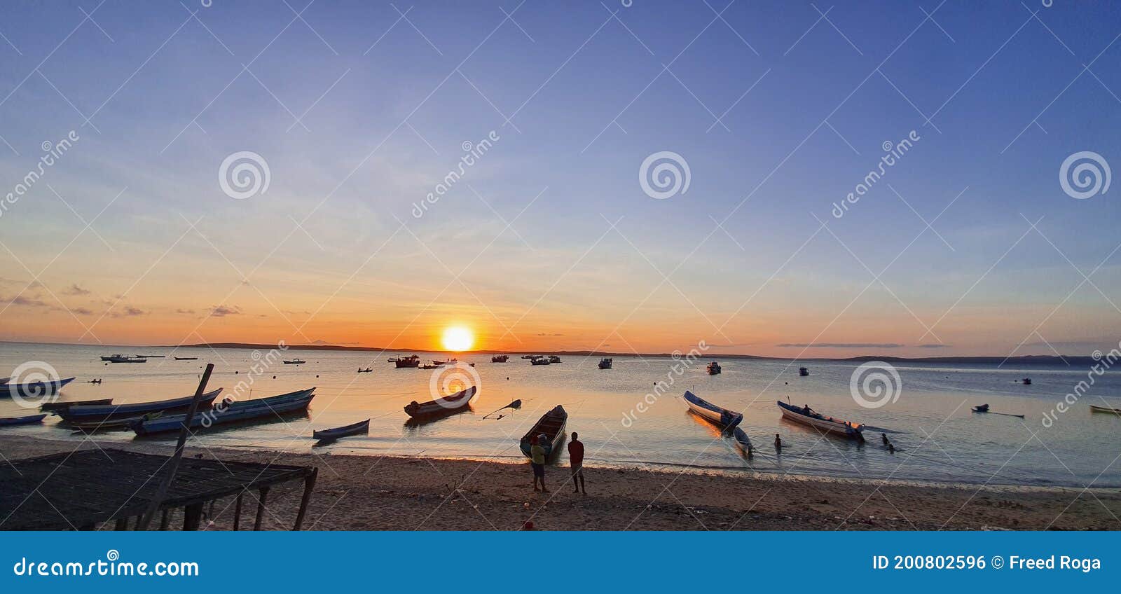 Island Tablolong Beach Photos - Free & Royalty-Free Stock Photos from ...