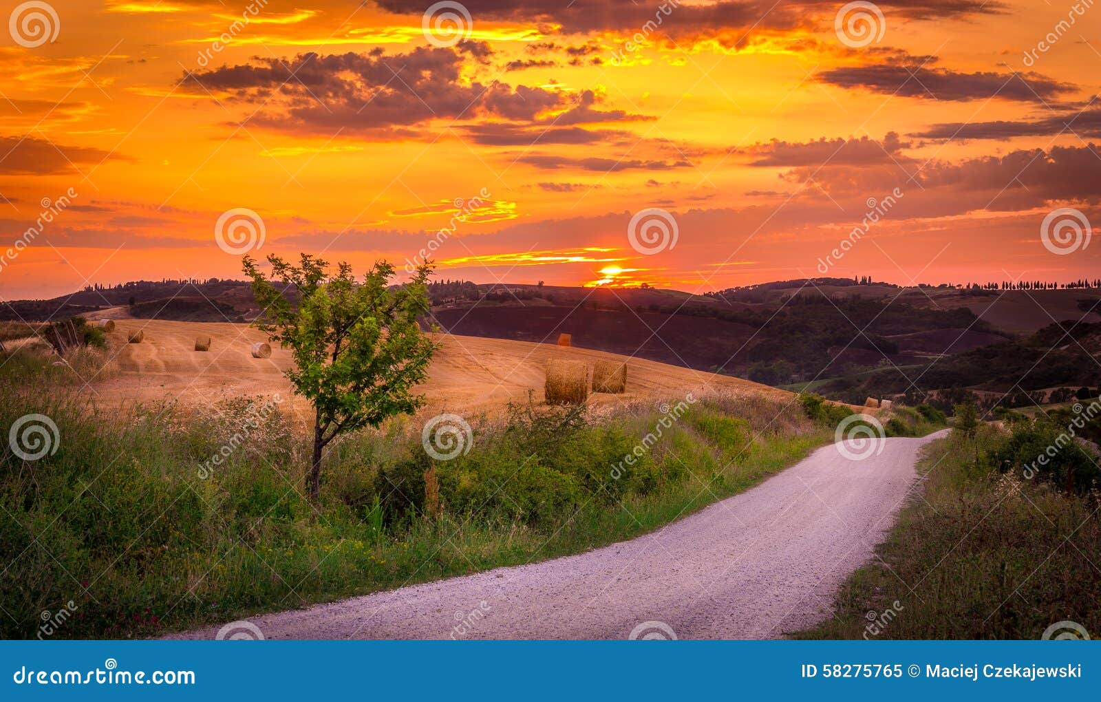 Sunset in Tuscany stock image. Image of europe, landscape - 58275765