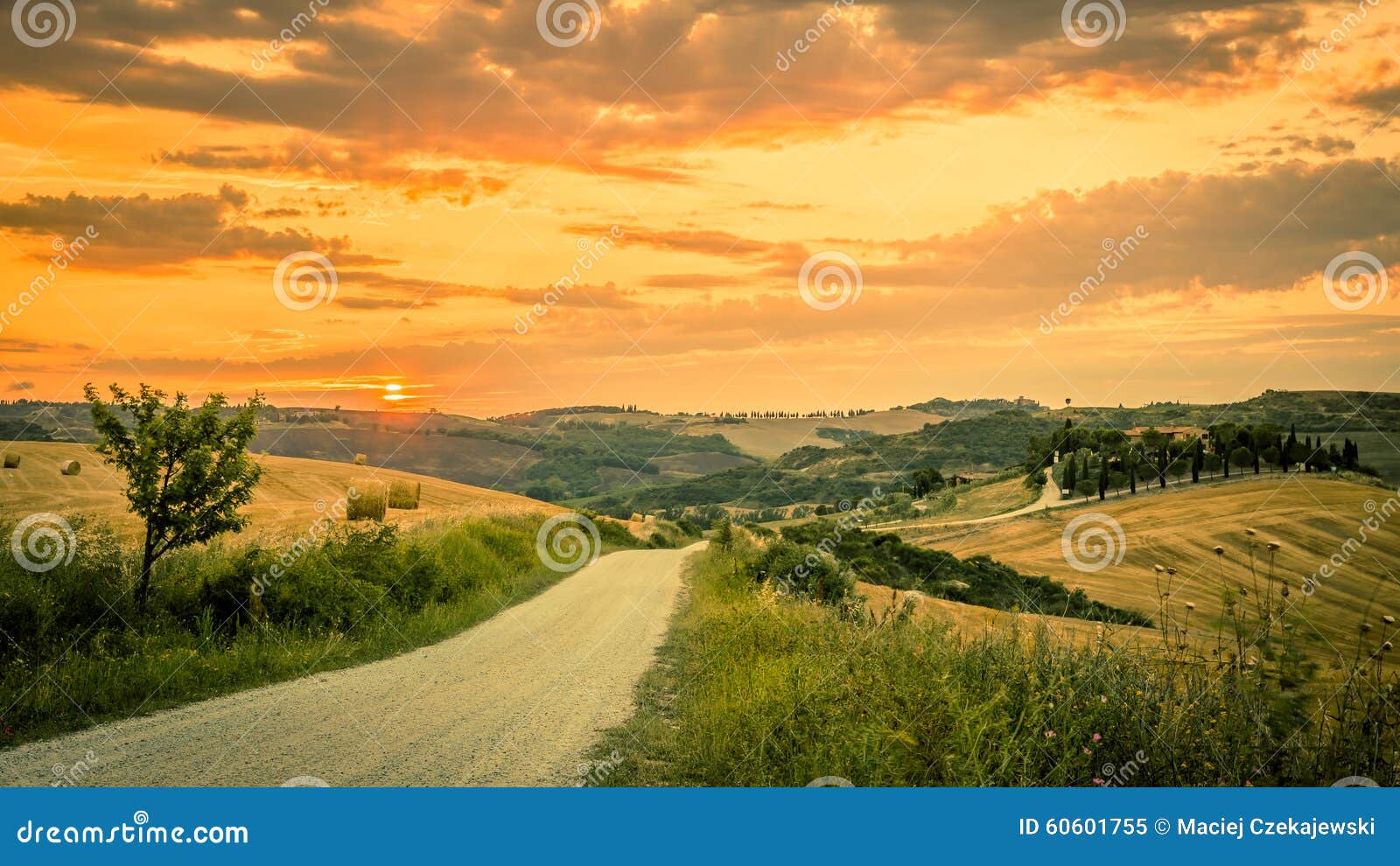 Sunset in Tuscany stock image. Image of beautiful, dawn - 60601755