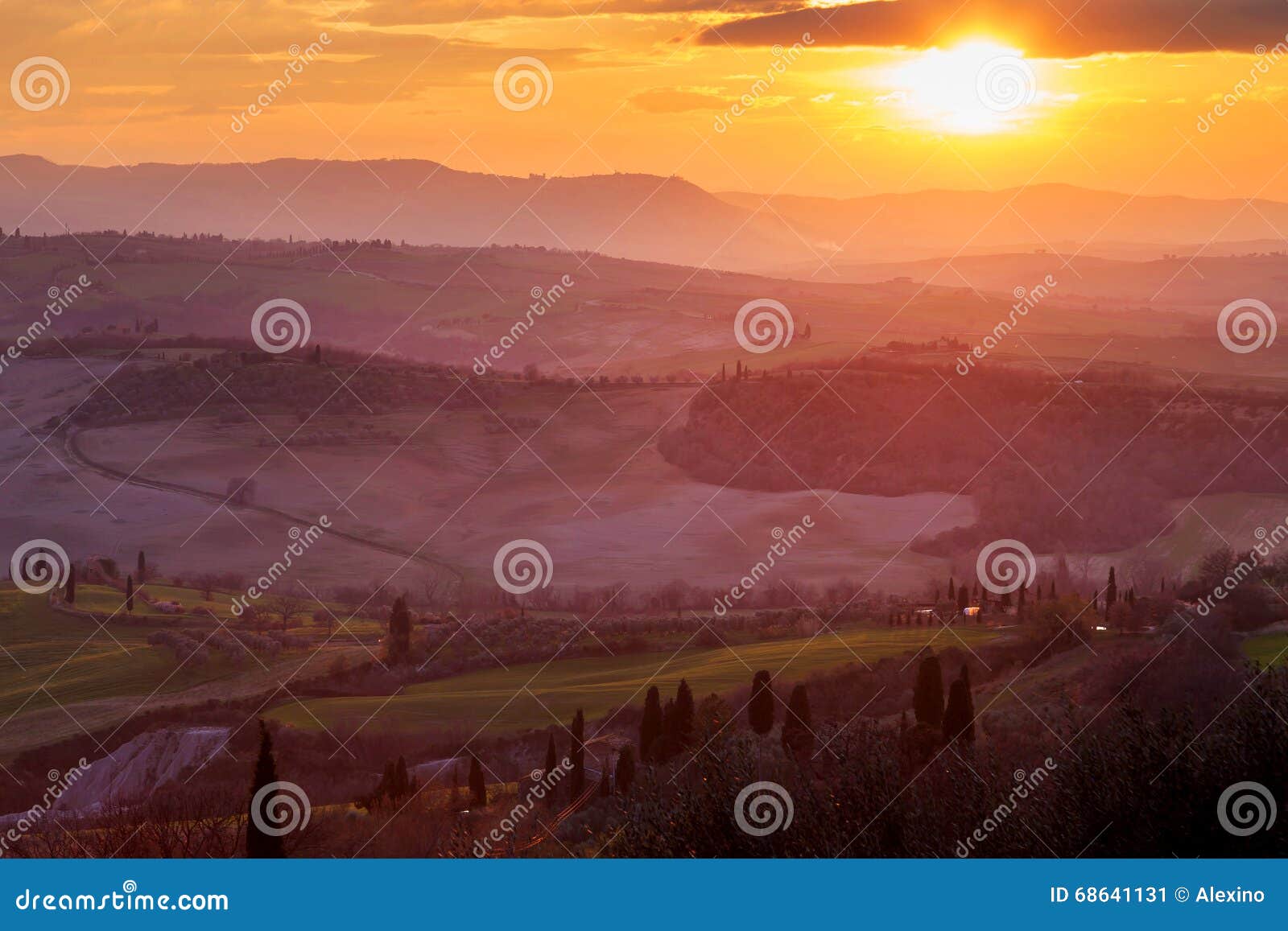 Sunset in Tuscany stock image. Image of outdoor, green - 68641131