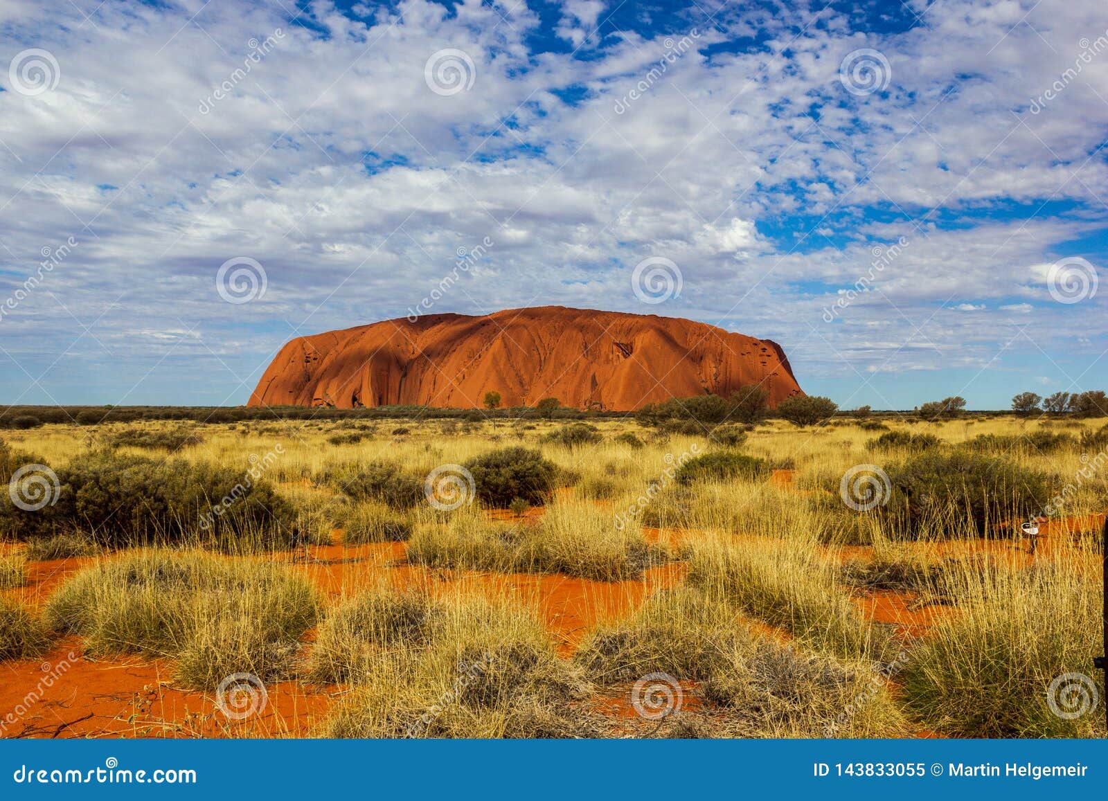 Sunset at Uluru, Ayers Rock, the Red Center of Australia, Australia ...