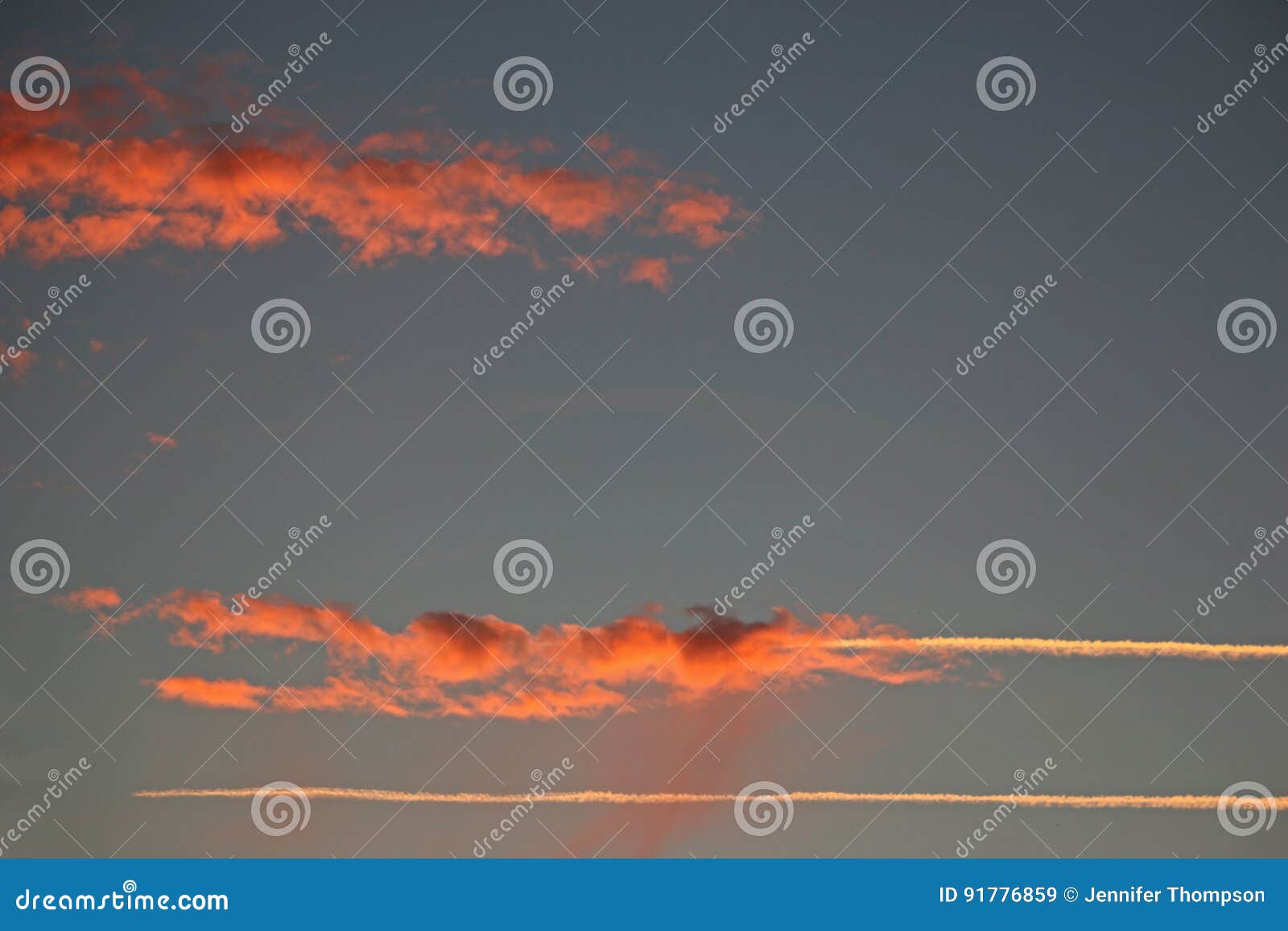 Sunset and vapour trails stock image. Image of pink, shine - 91776859