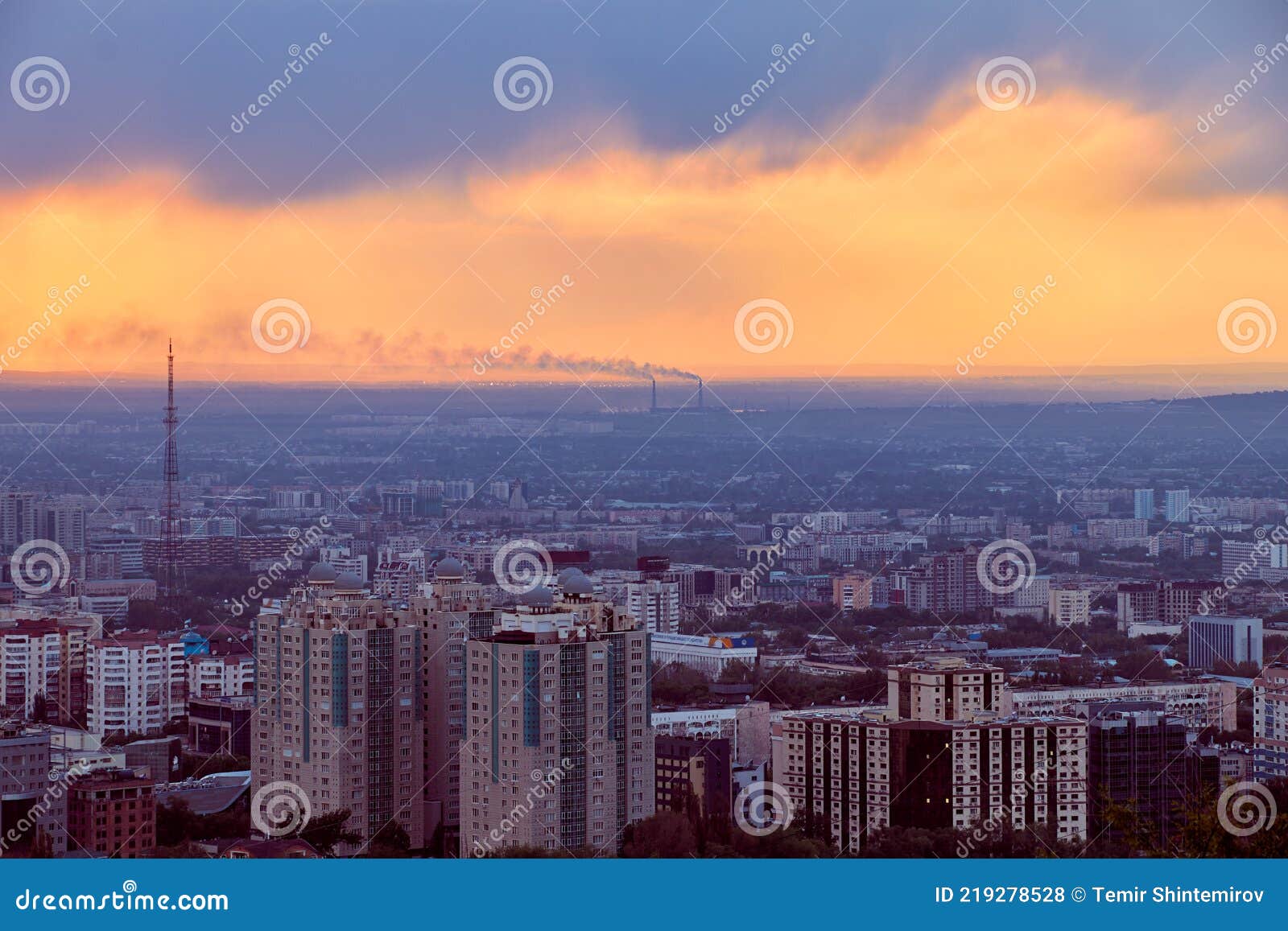 Panoramic Sunset View of the Almaty City, Kazakhstan Editorial Stock ...