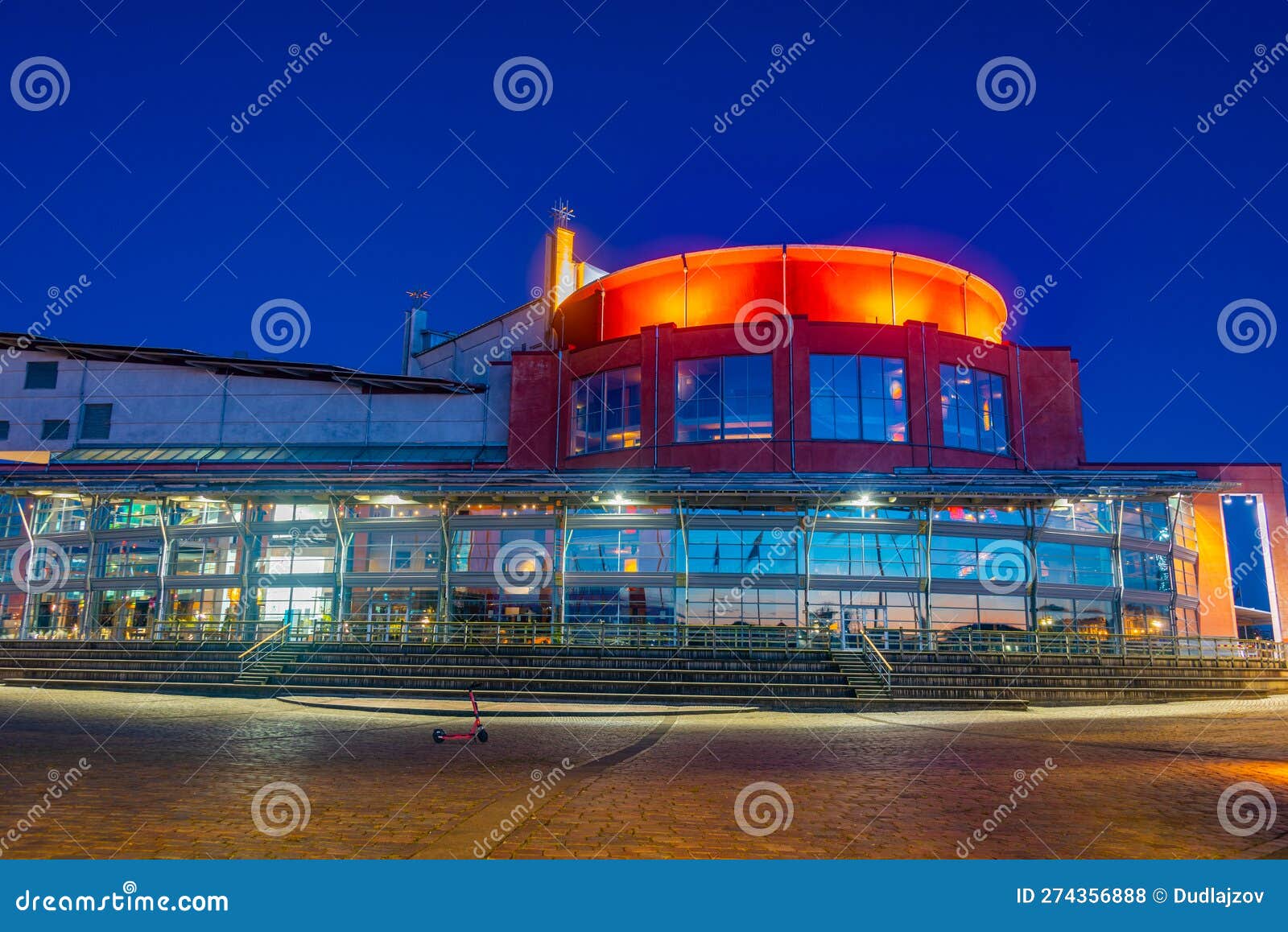 Sunset View of the Goteborg Opera Building in Sweden Stock Photo ...