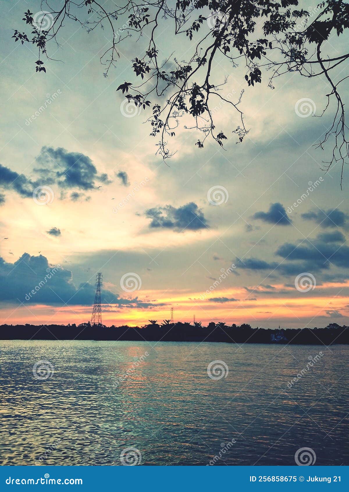 Sunset view on the lake stock image. Image of view, water - 256858675
