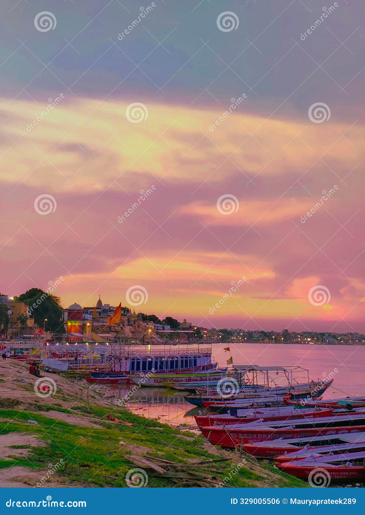 Sunset View of Varanasi Ghat Editorial Photo - Image of ghat, varanasi ...