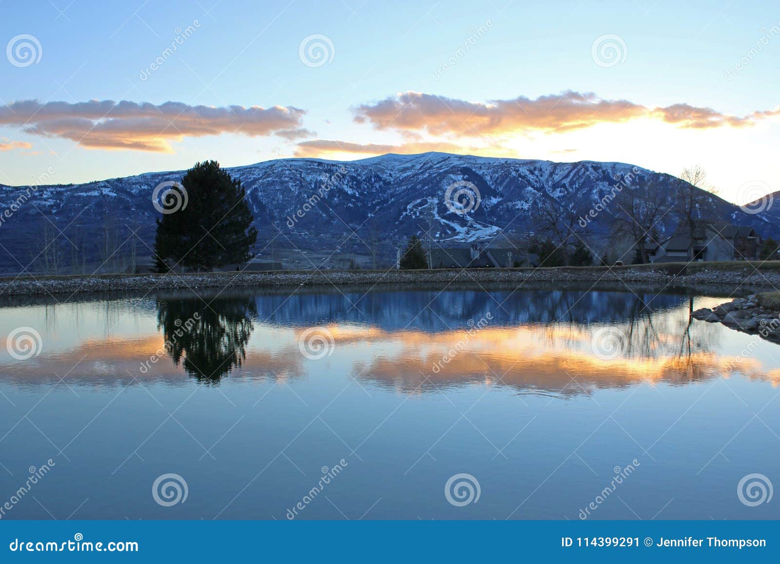 Sunset in the Wasatch Front Stock Image - Image of light, sunset: 114399291