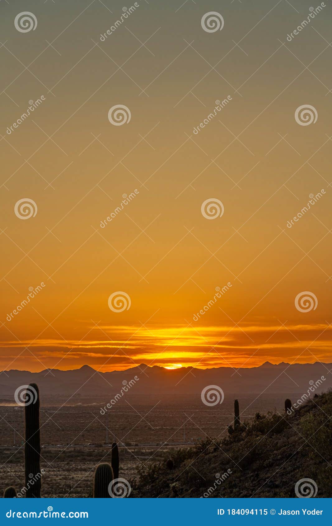 Sunsetting On The Mountains Of Himalayan Hills Uttarakhand State Of ...