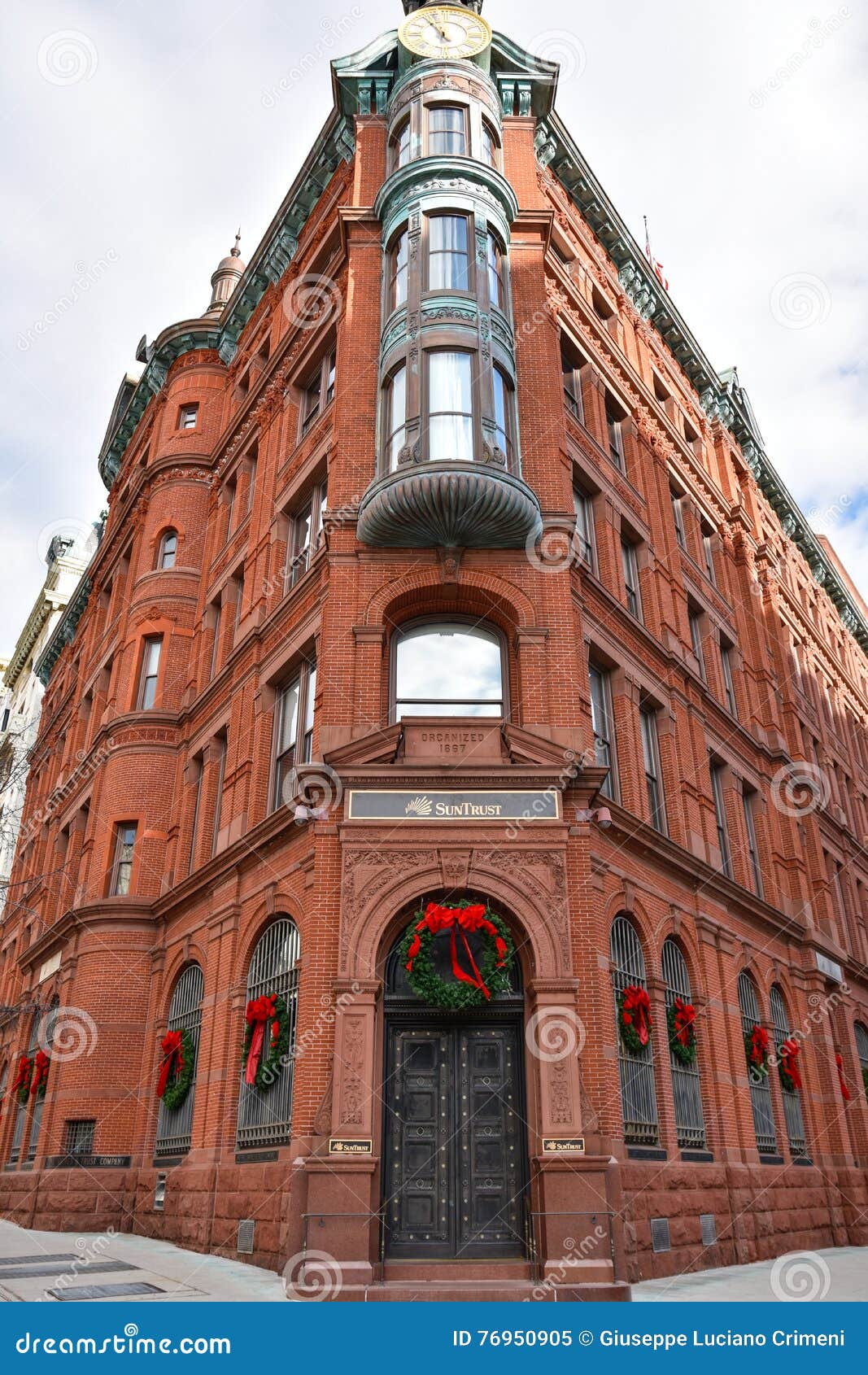 SunTrust Building with the Clock Tower. Washington DC, USA. Editorial ...