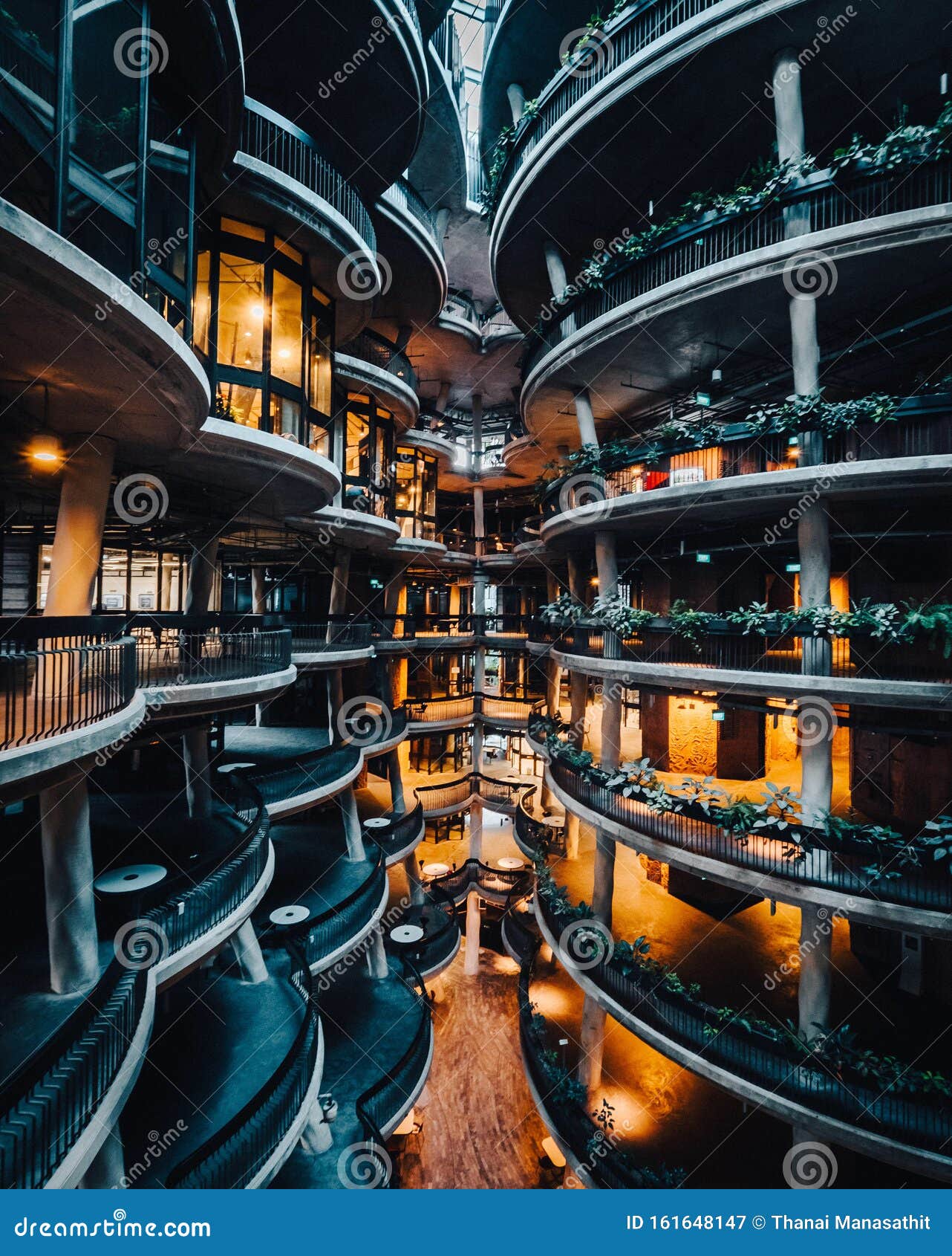 A Super Cool Building in Singapore Editorial Photography - Image of ...