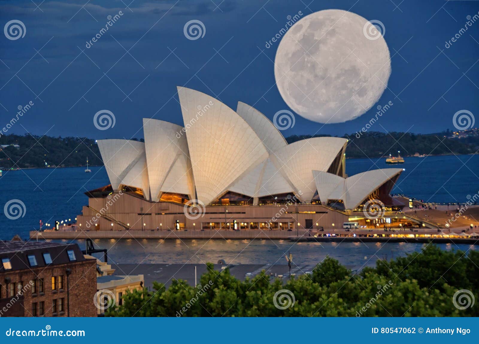Super Moon Over Sydney Opera House Editorial Photography - Image of ...