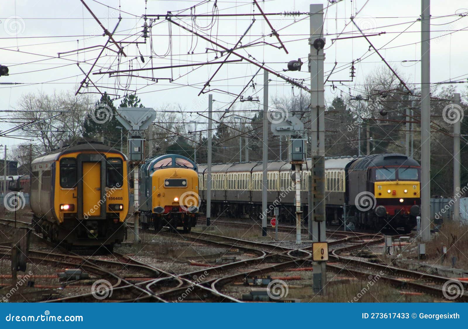 Super Sprinter Dmu, Class 55 Deltic and Class 57 Editorial Stock Photo ...