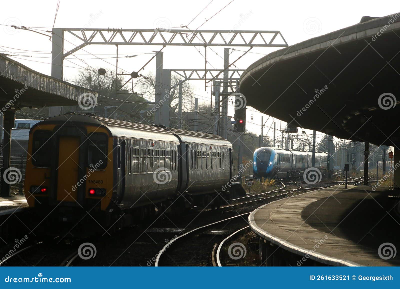 Super Sprinter Dmu, Nova 1s Bi-mode Multiple Unit Editorial Photo ...