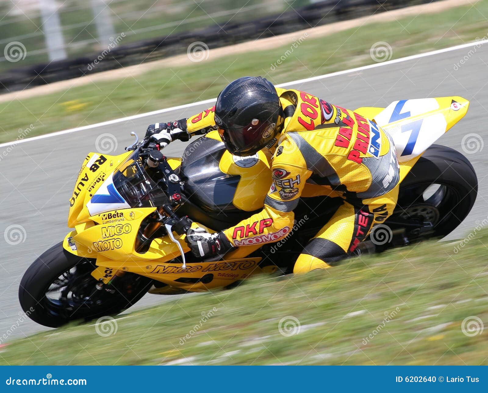 Superbike racer editorial image. Image of safe, acceleration - 6202640