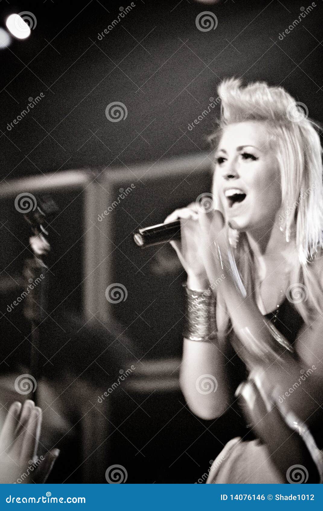 Superchick lead Singer editorial photo. Image of christian - 14076146