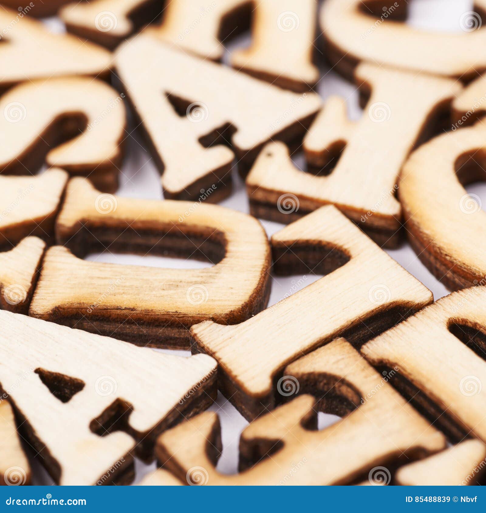 Superficie Cubierta Con Las Letras De Madera Imagen de archivo - Imagen ...