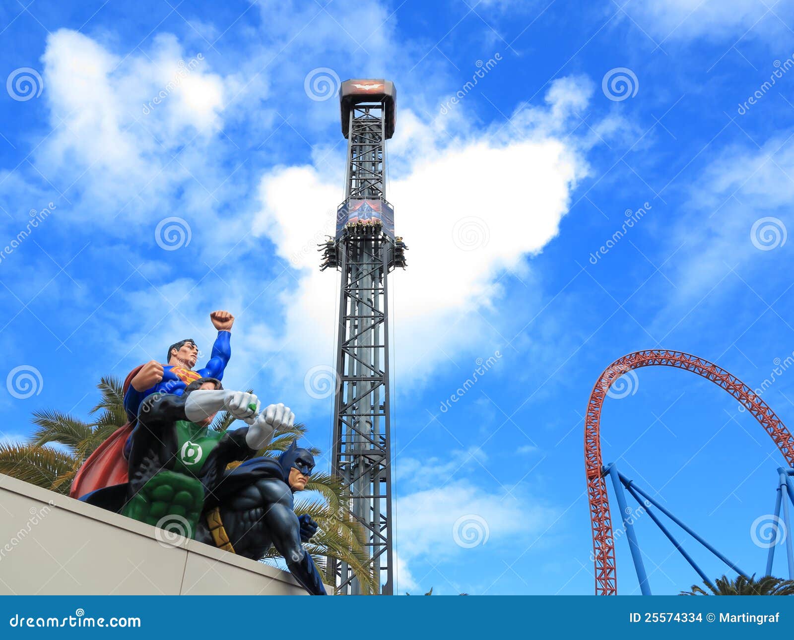 Superhero Team at Free Fall Tower Editorial Stock Image - Image of ...