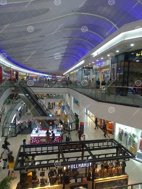 Supermall Lippo Karawaci editorial photo. Image of java - 262470616
