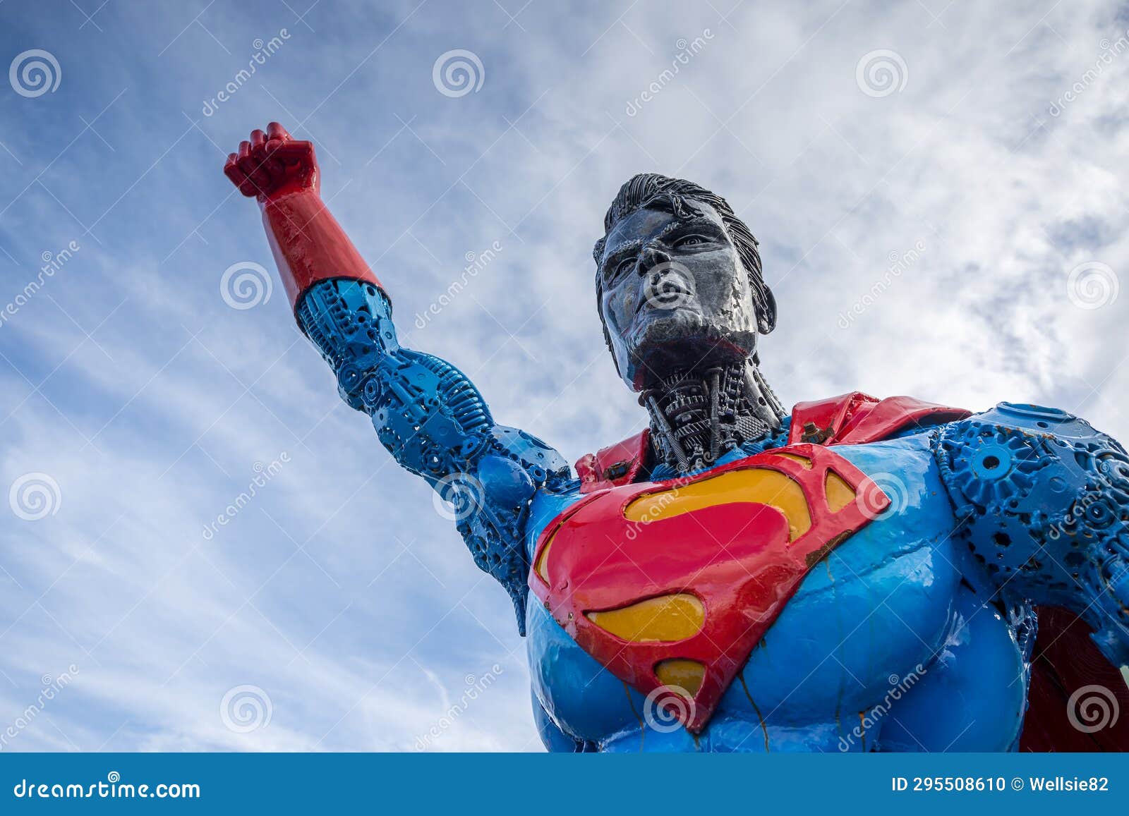 Superman sculpture closeup editorial image. Image of closeup - 295508610