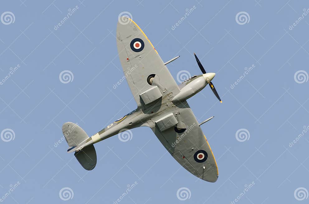 Supermarine Spitfire stock image. Image of spitfire, royal - 36315057