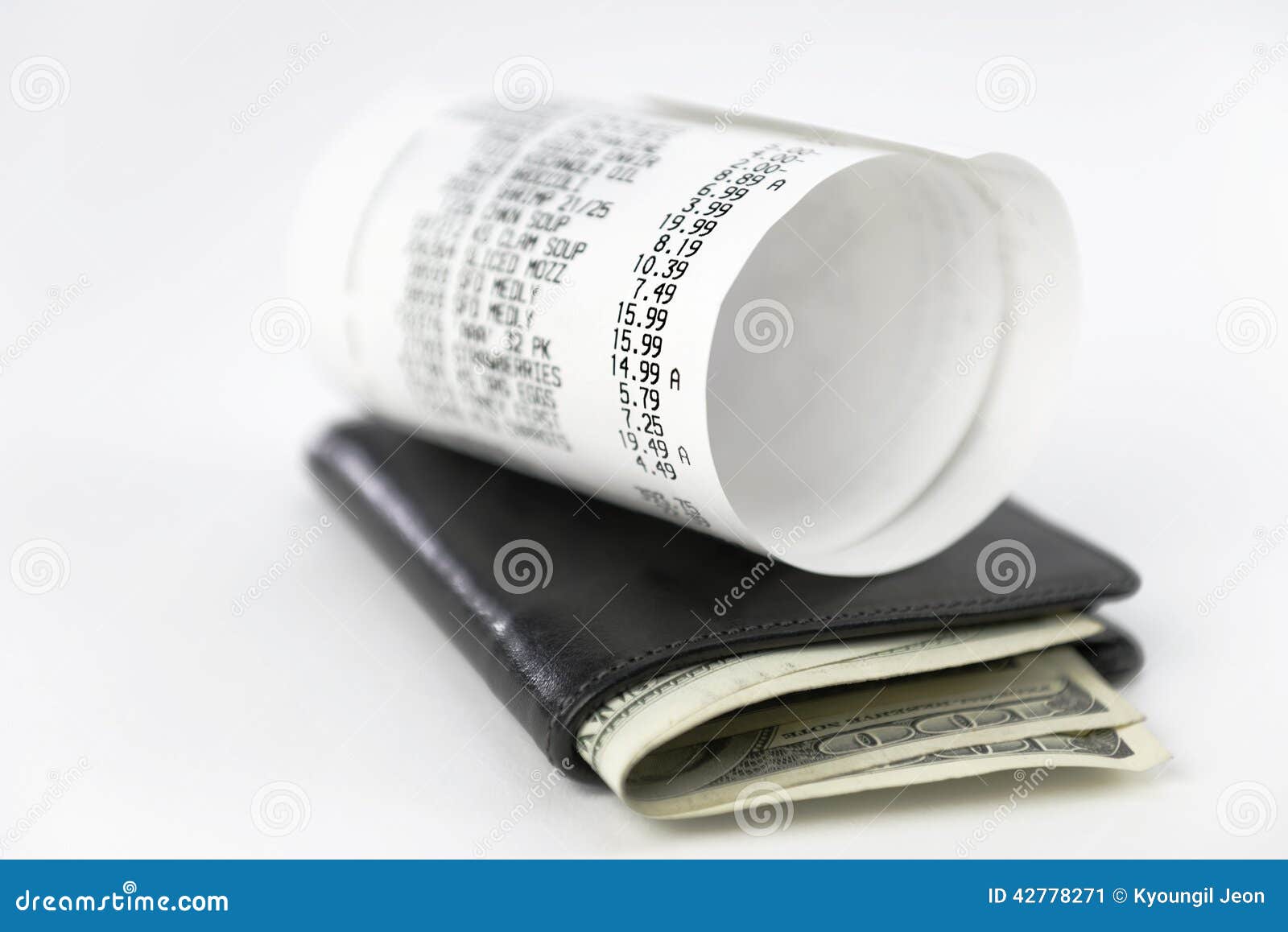 Supermarket shopping bill stock image. Image of close - 42778271