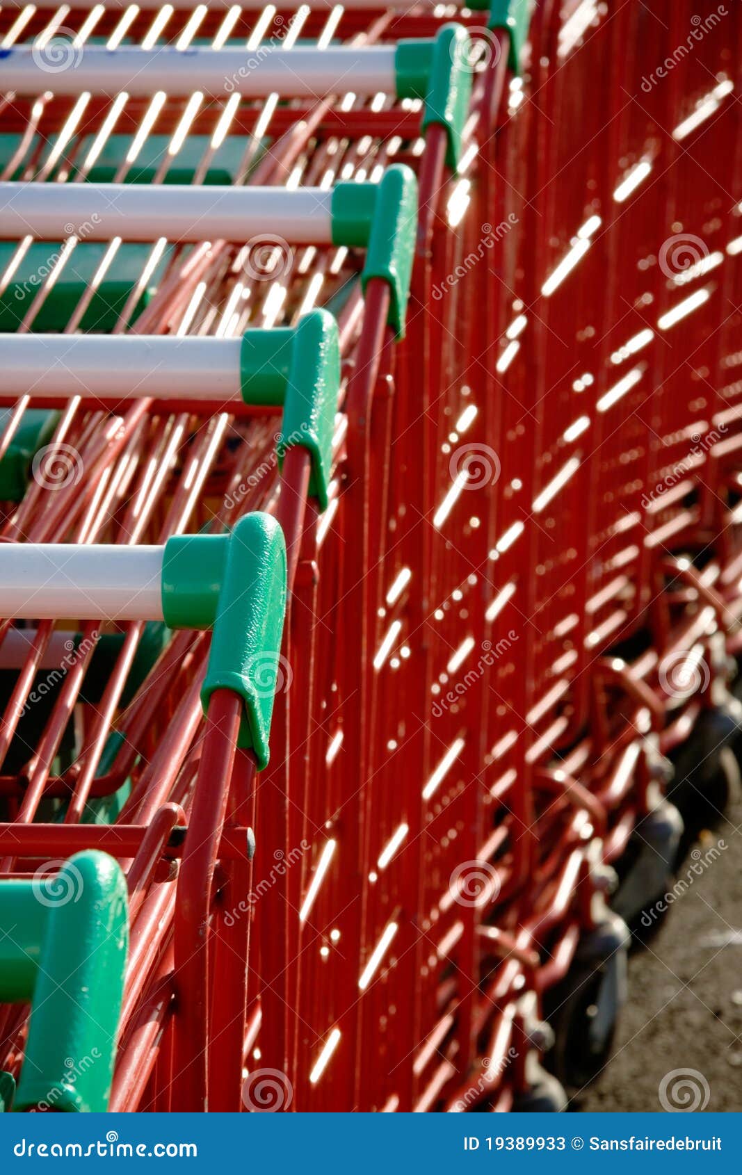 Supermarket trolleys stock image. Image of shopping, earn - 19389933