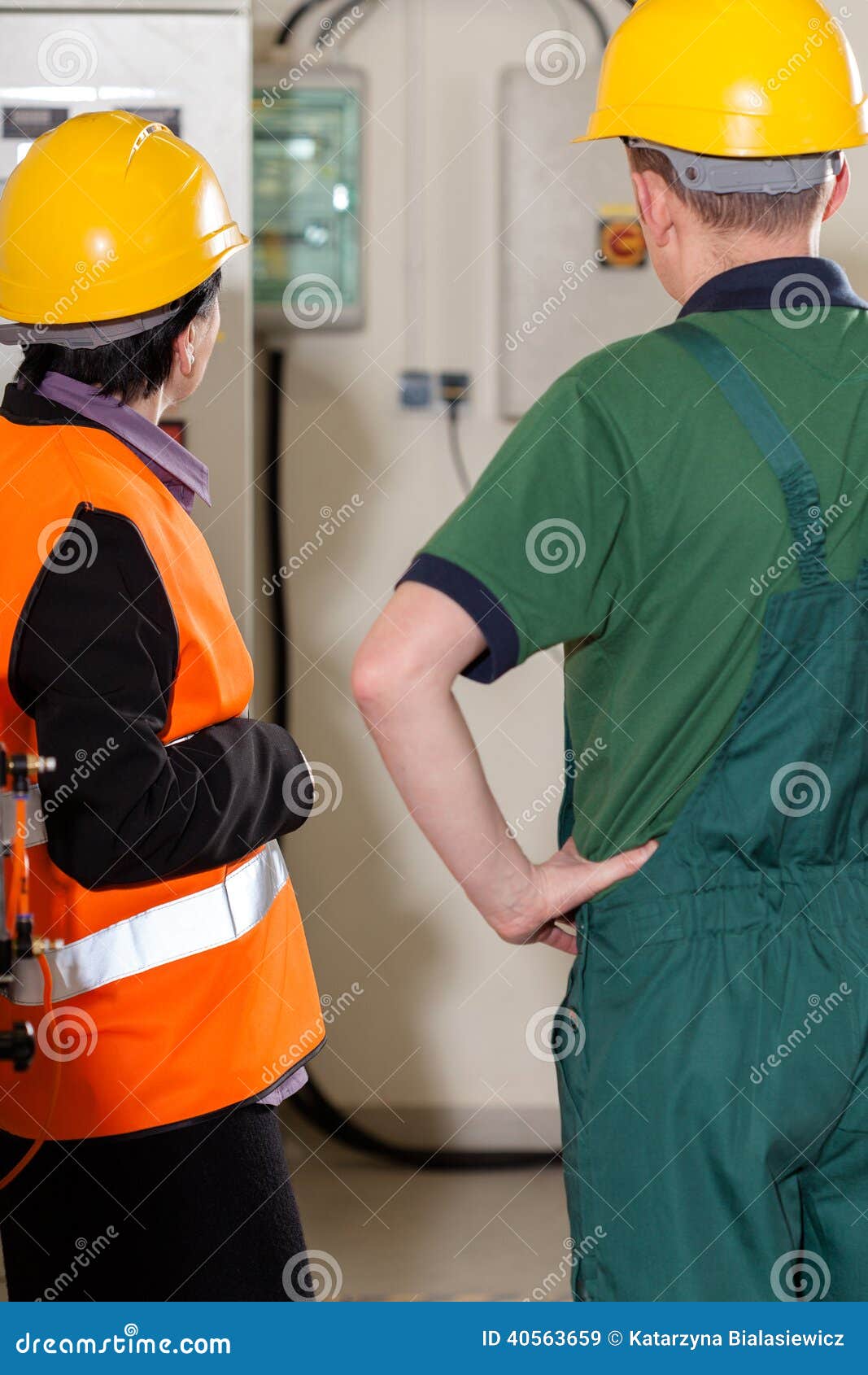 Supervisor Consulting with Worker Stock Image - Image of supervisor ...