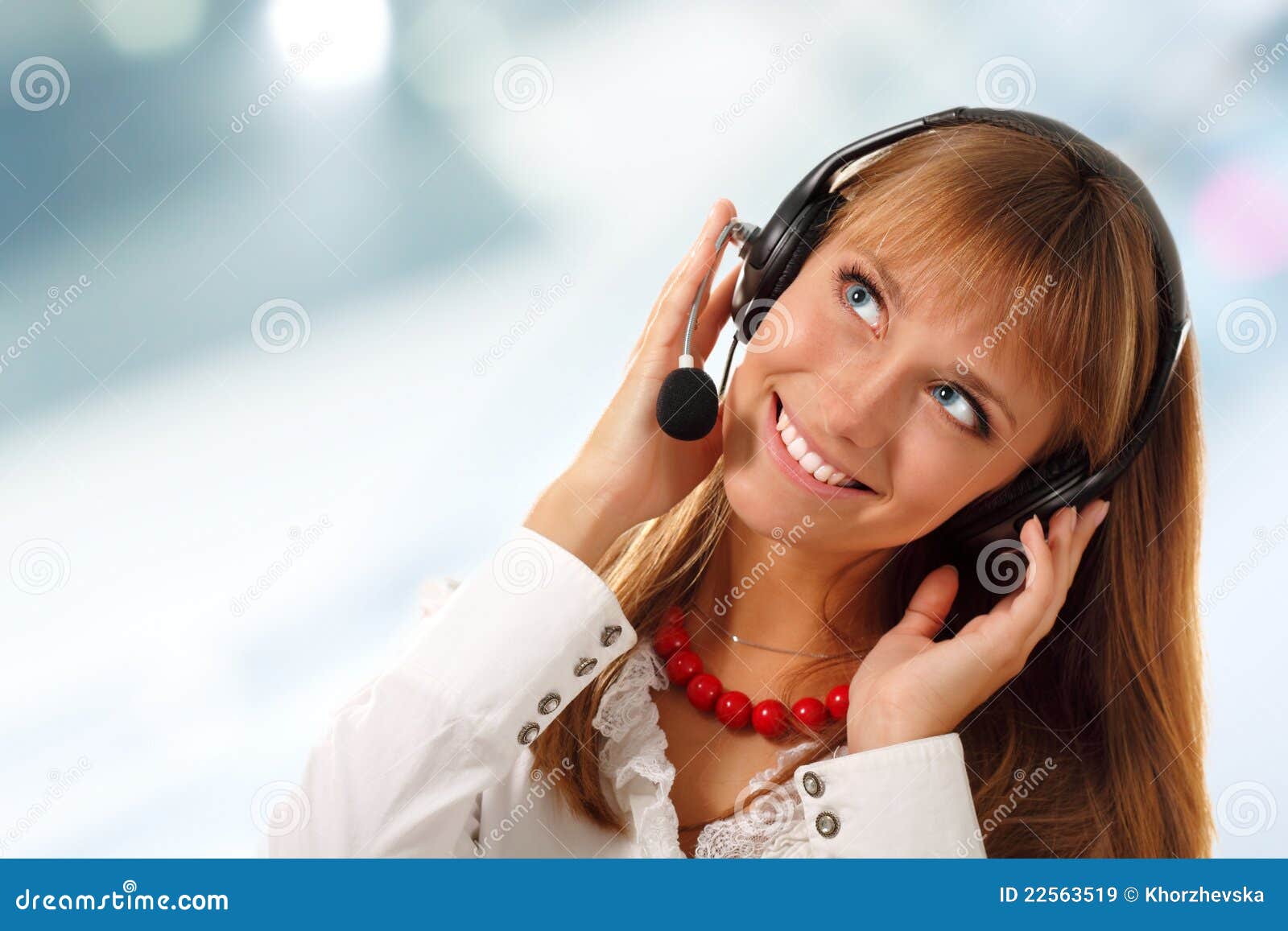 Support Phone Operator in Headset Stock Image - Image of office, online ...
