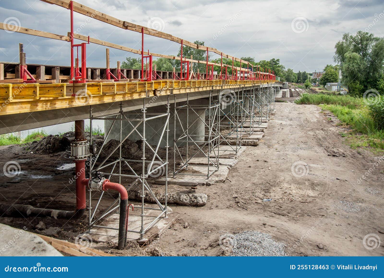 Support scaffolding system stock image. Image of reconstruction - 255128463