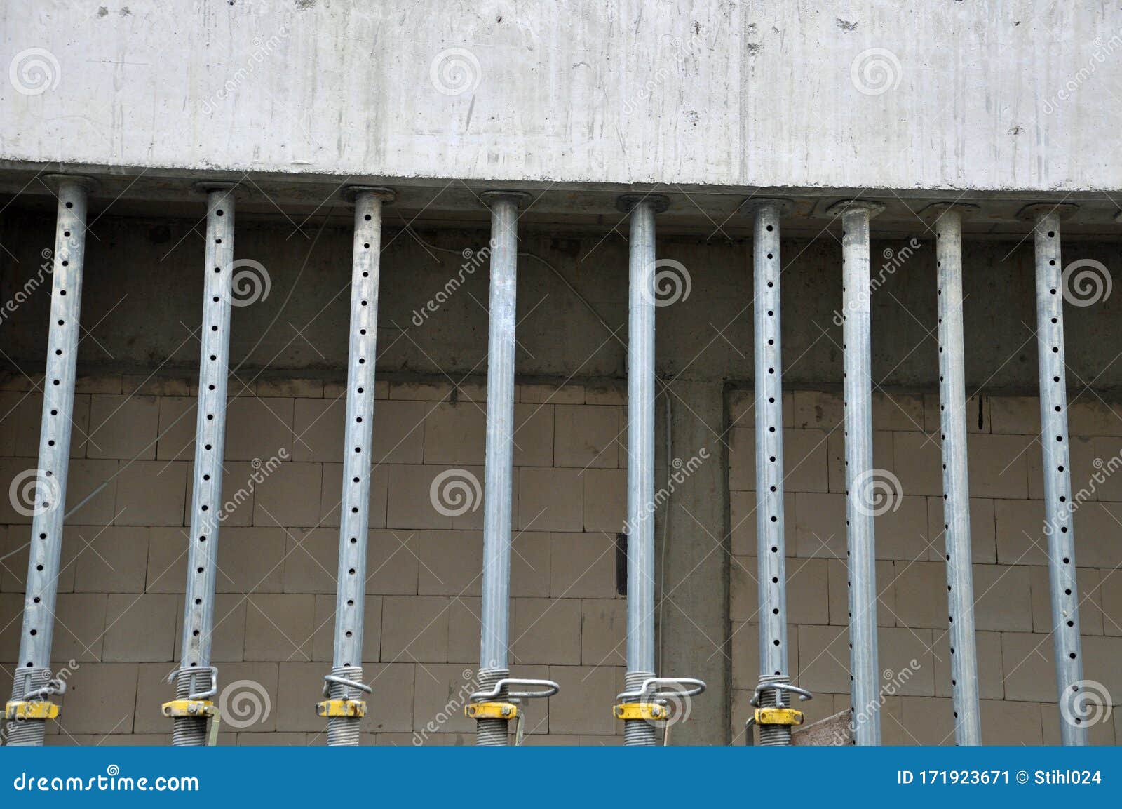 Supporting Stands Under Concrete Formwork Stock Image - Image of ...