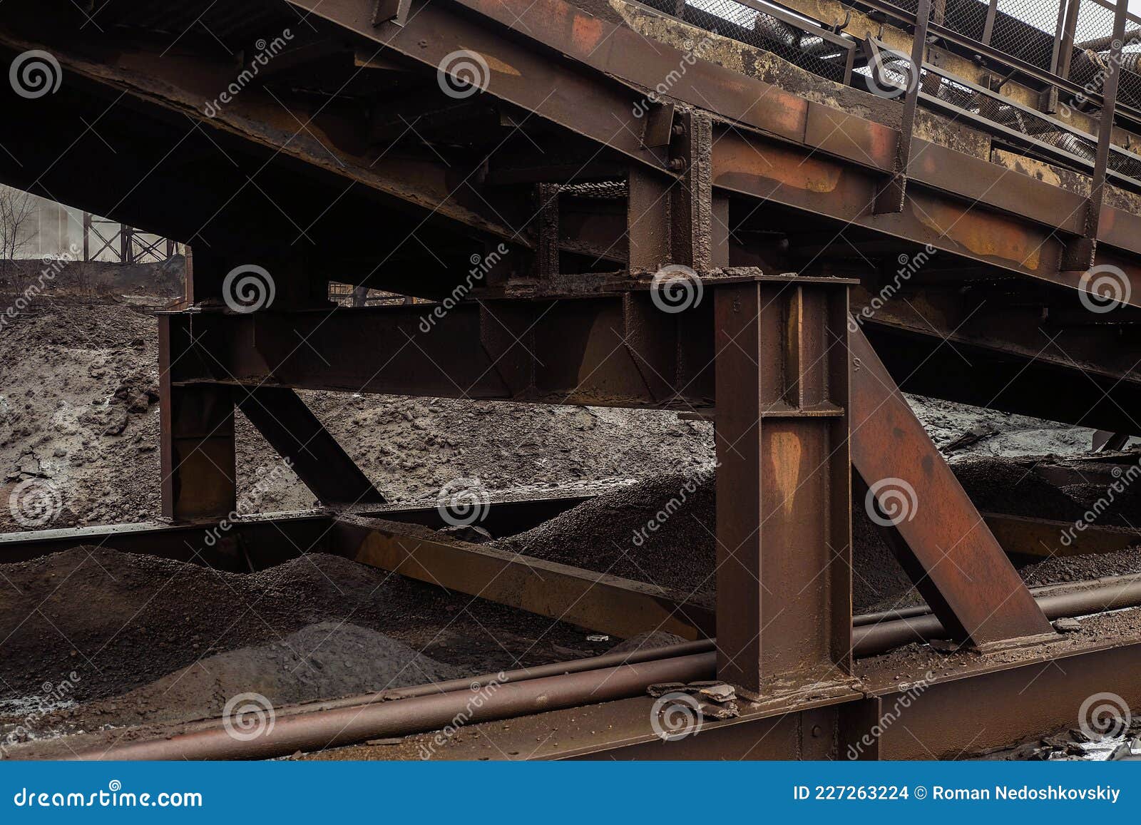 Supporting Steel Structures of a Large Belt Conveyor Stock Photo ...