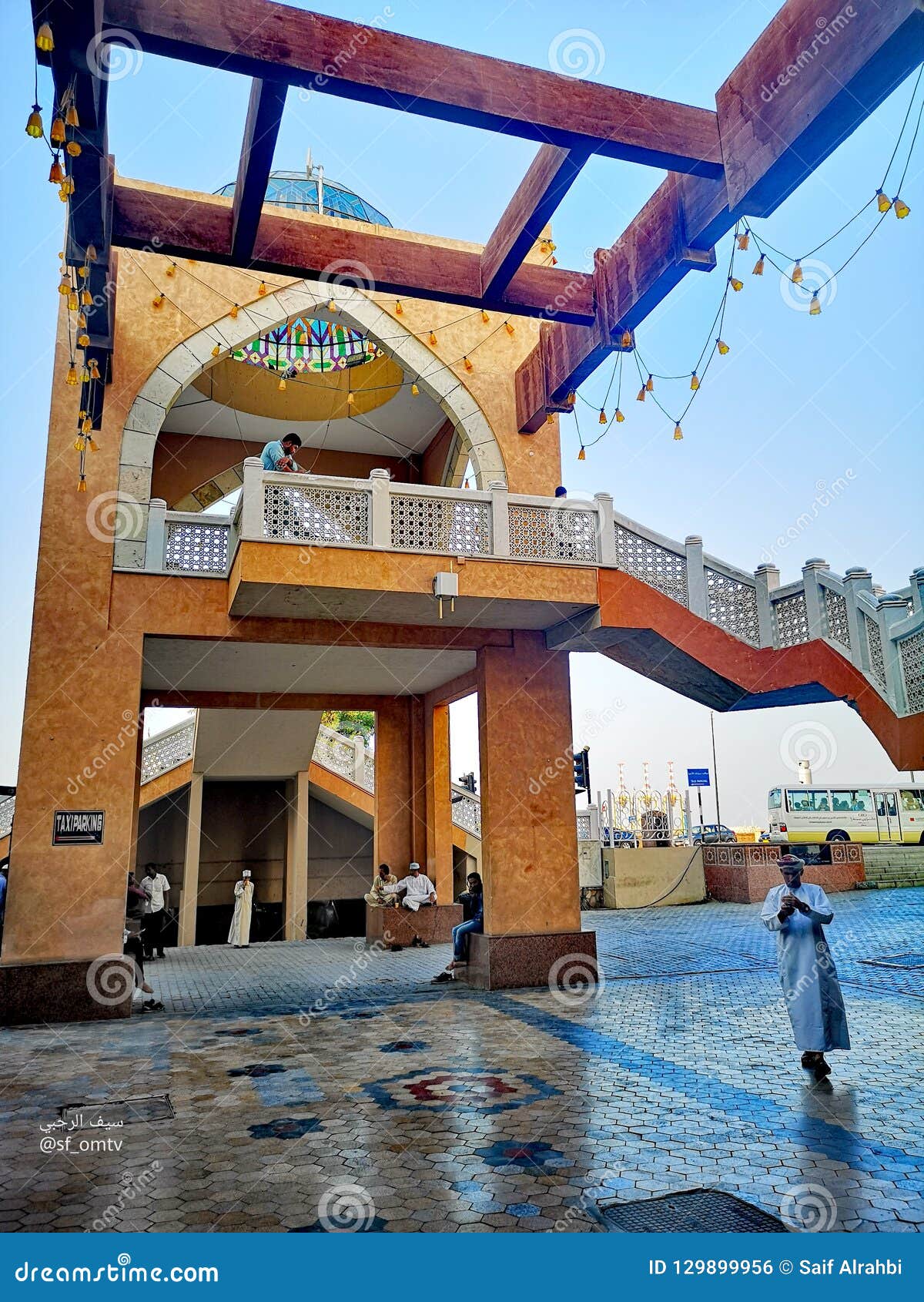 Suq muttrah in oman editorial photo. Image of oman, muttrah - 129899956