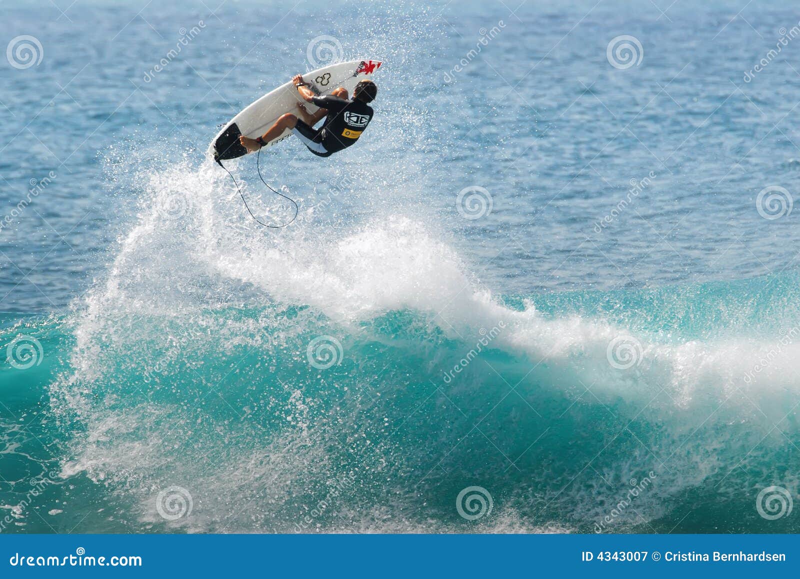 Surf Competition editorial photography. Image of active - 4343007