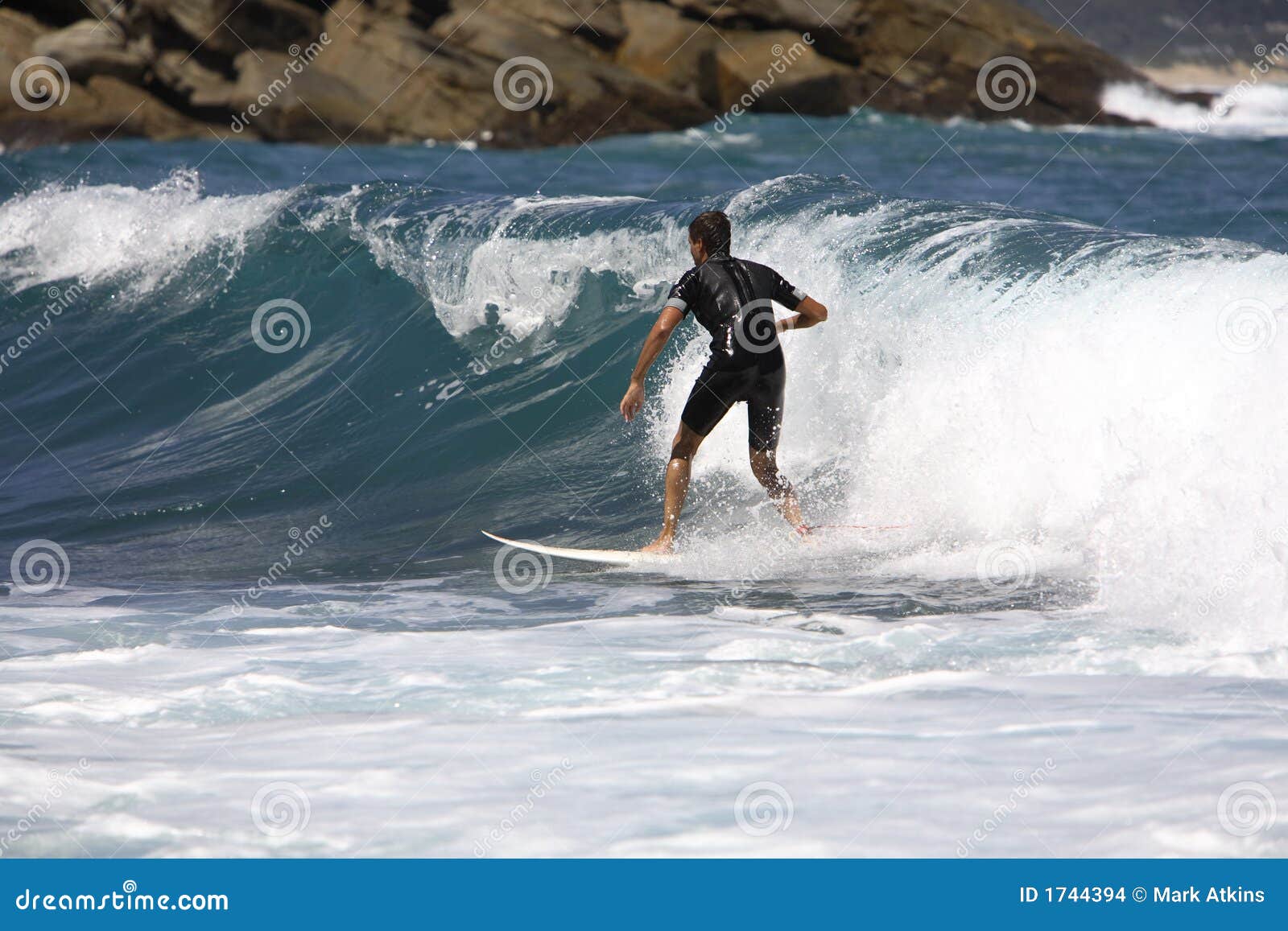 Surfa arkivfoto. Bild av boaen, spänning, ferie, sport - 1744394