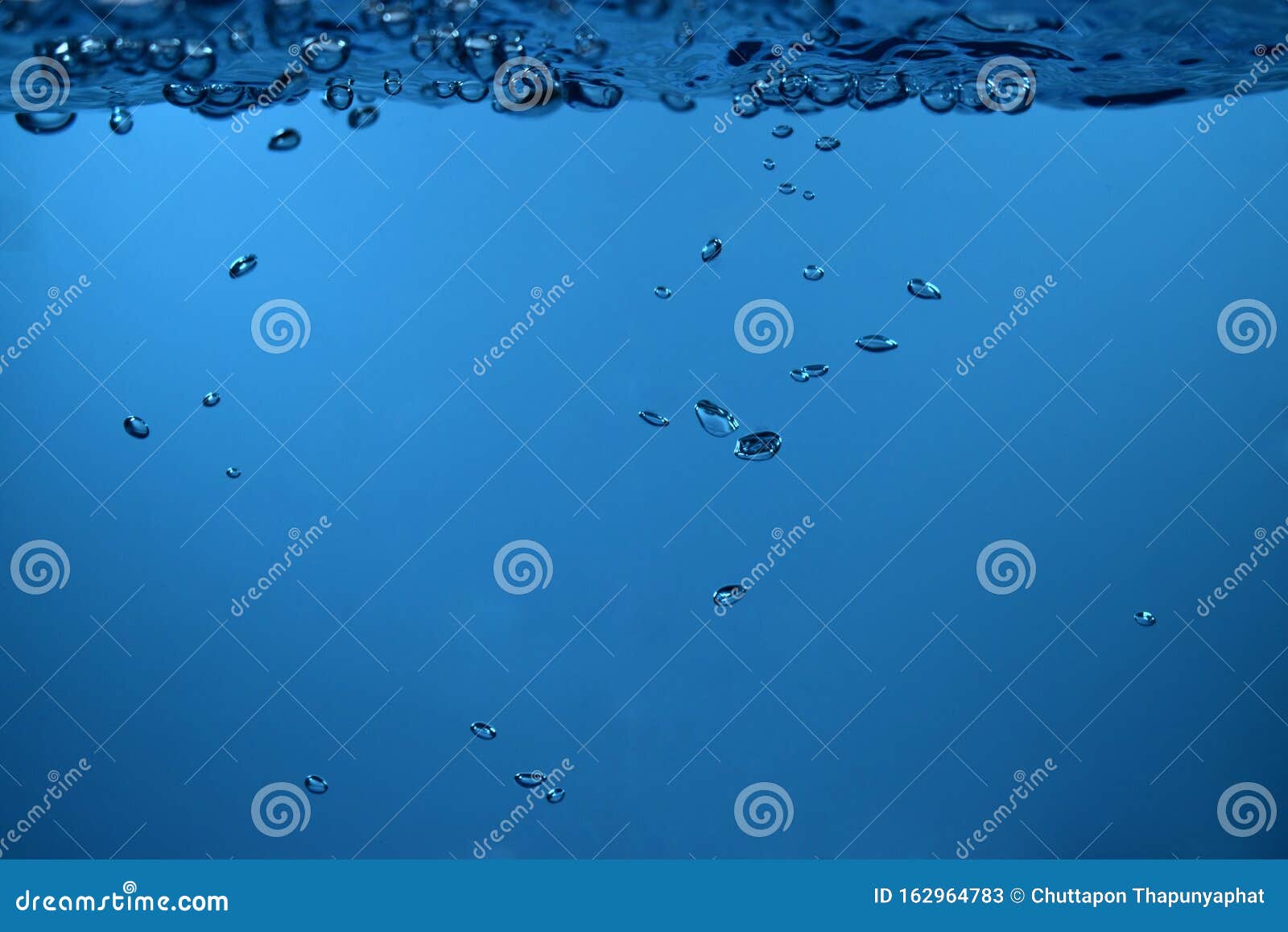 Bubble Under Blue Water Back Ground Stock Image - Image of clean ...